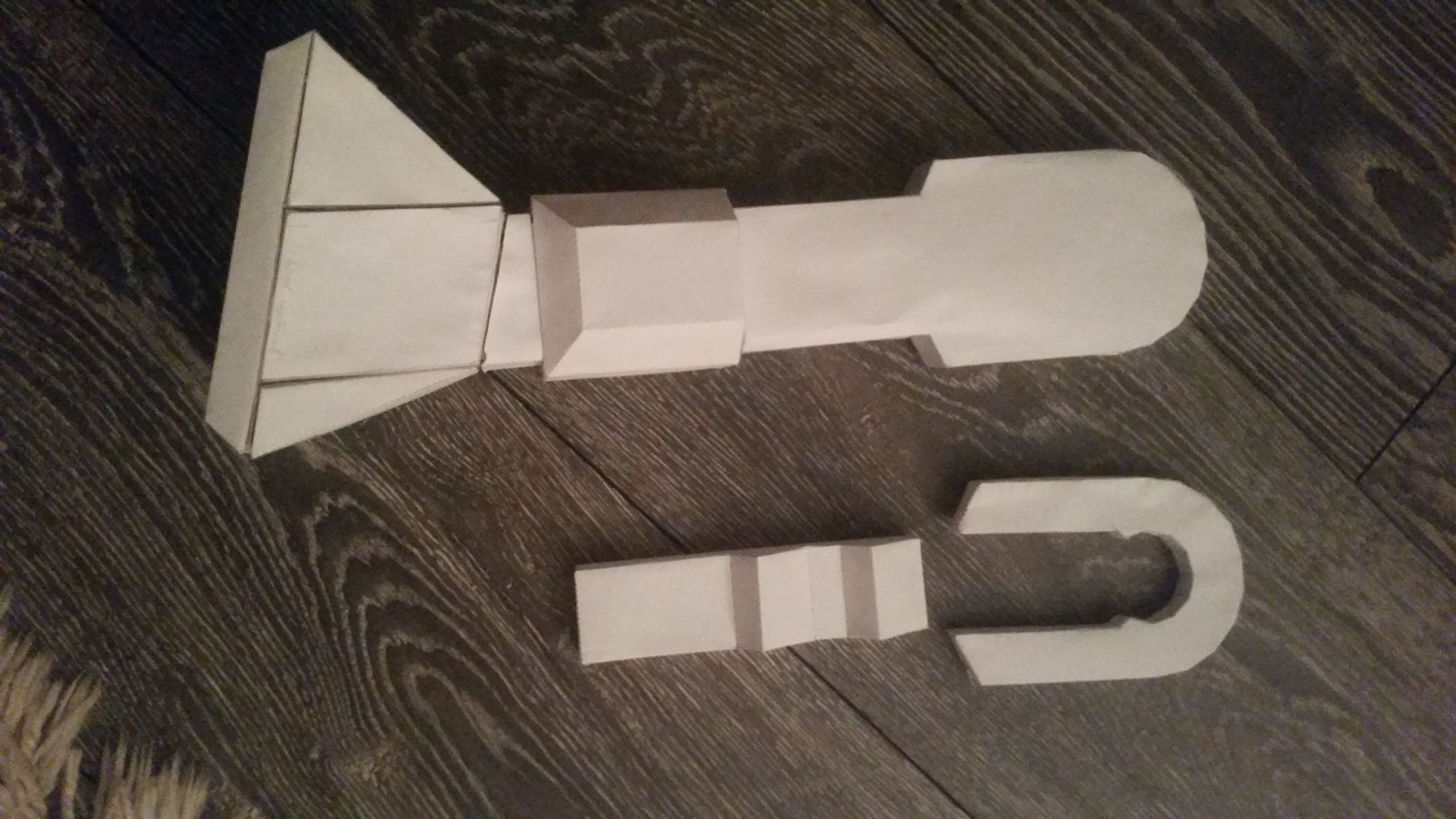 Cardboard R2-D2 With Secret Compartment : 8 Steps - Instructables
