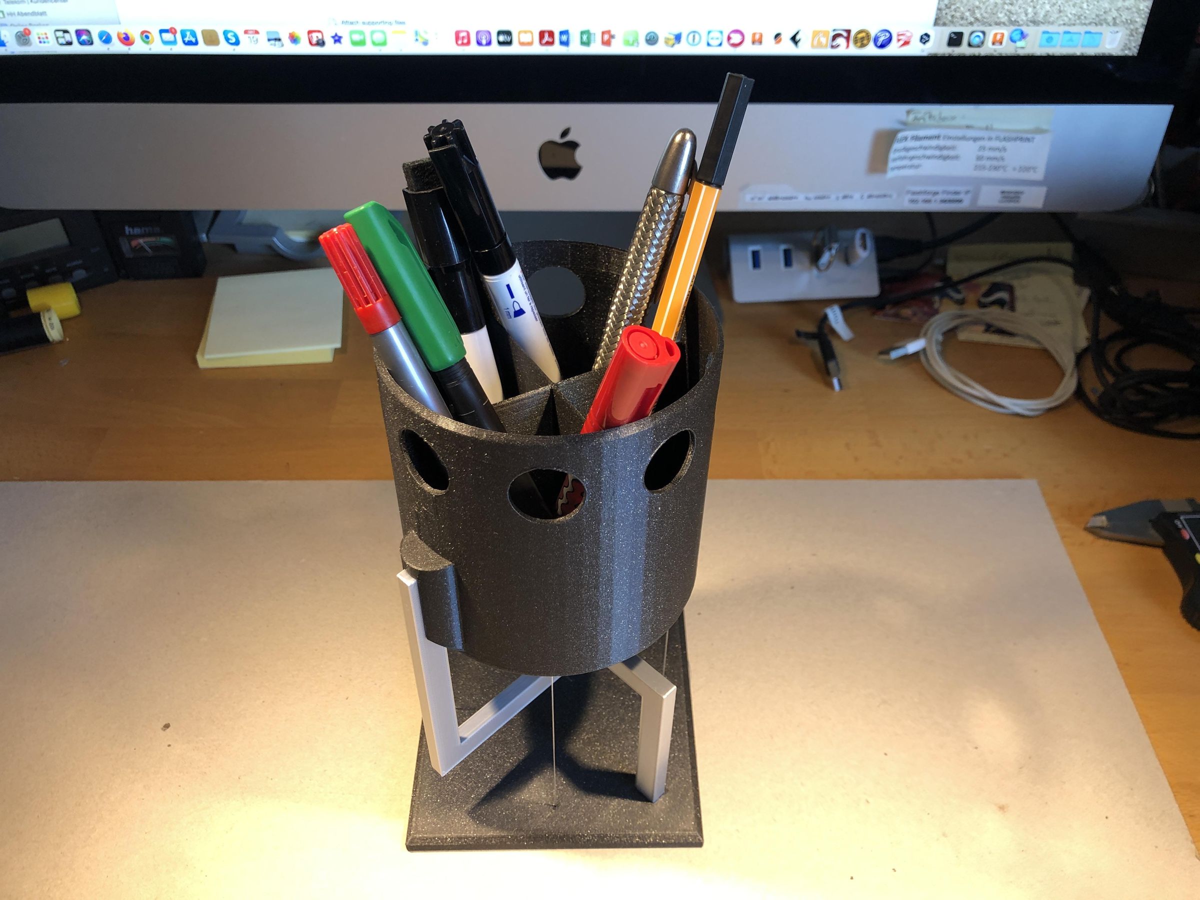 Floating Pen Box - Tensegrity - 3D Printed : 8 Steps (with Pictures ...