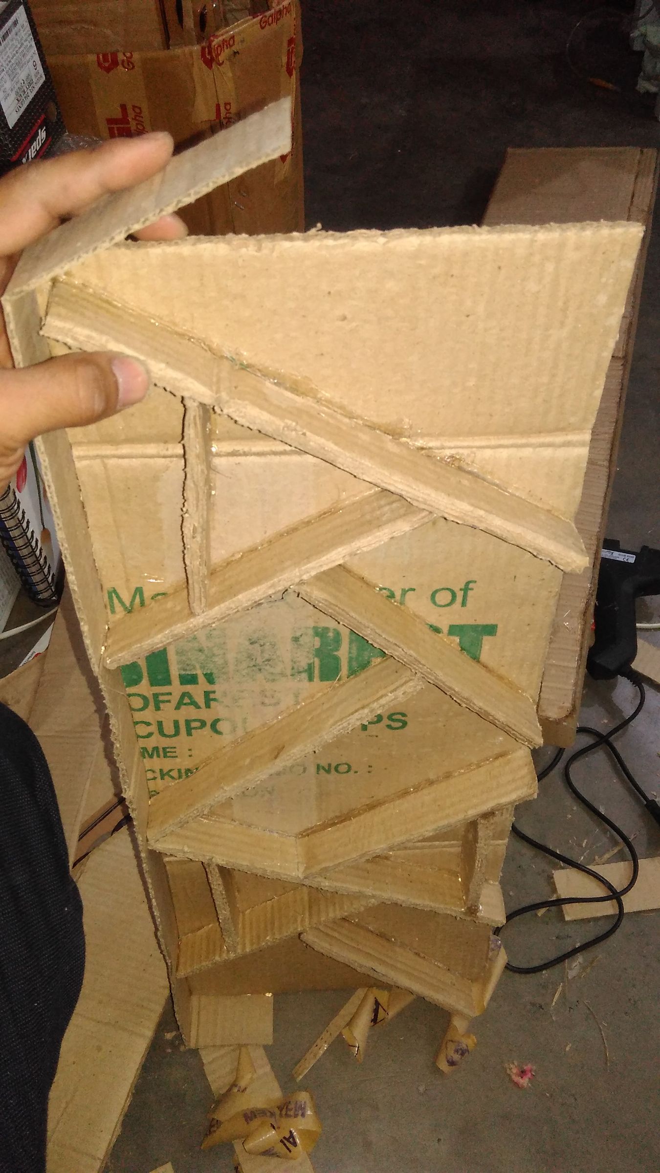 The Cardboard Shelves : 5 Steps - Instructables