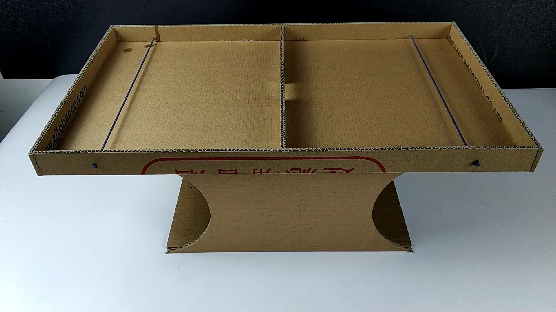 Making Two People Shuffleboard Tabletop Toys in Household Cardboard : 6 ...