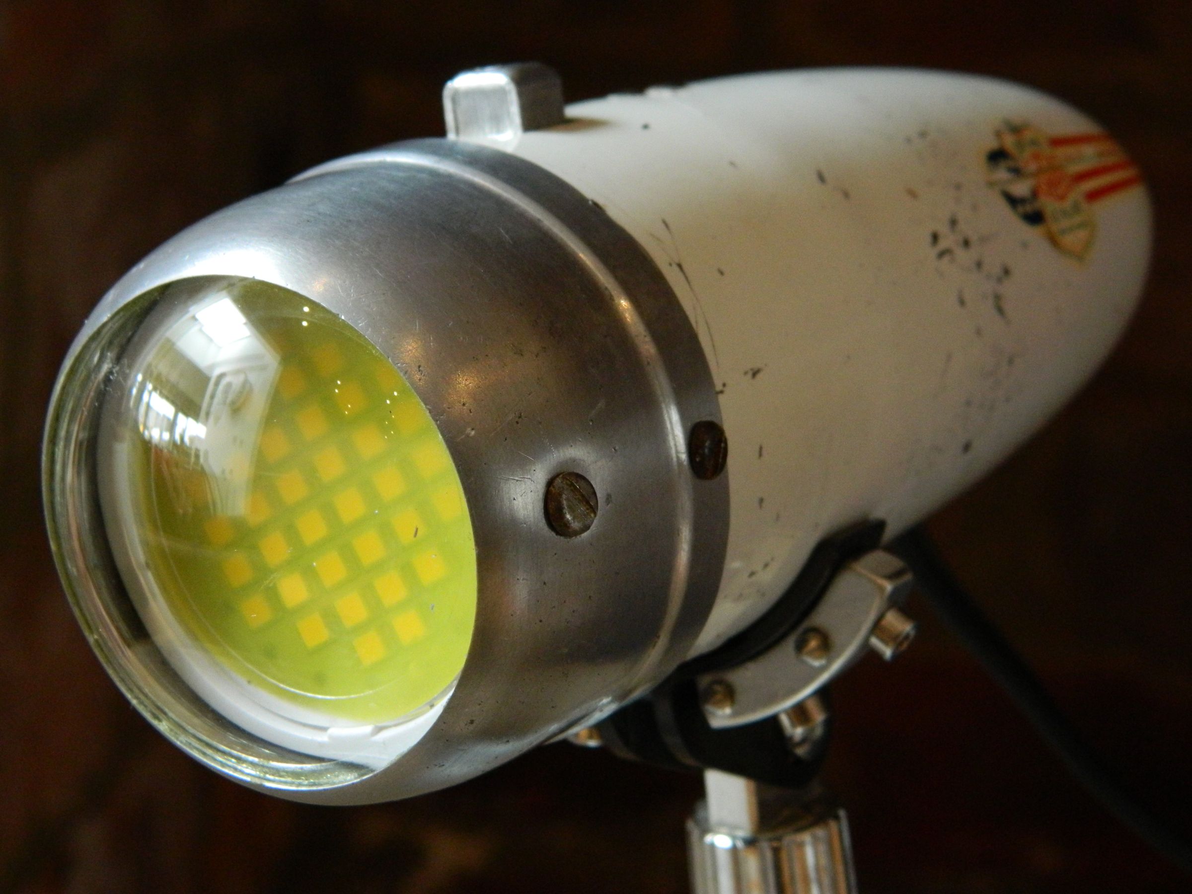 Vintage Bike Light Desk Lamp : 5 Steps (with Pictures) - Instructables