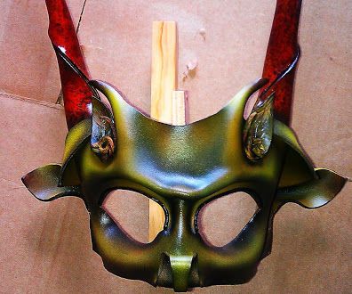 Basic Leather Half Mask Tutorial : 9 Steps - Instructables