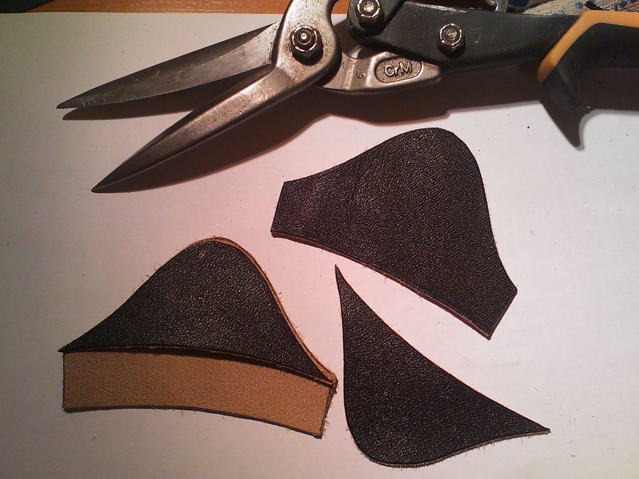 Completely Leather Goggles (with Pictures) - Instructables