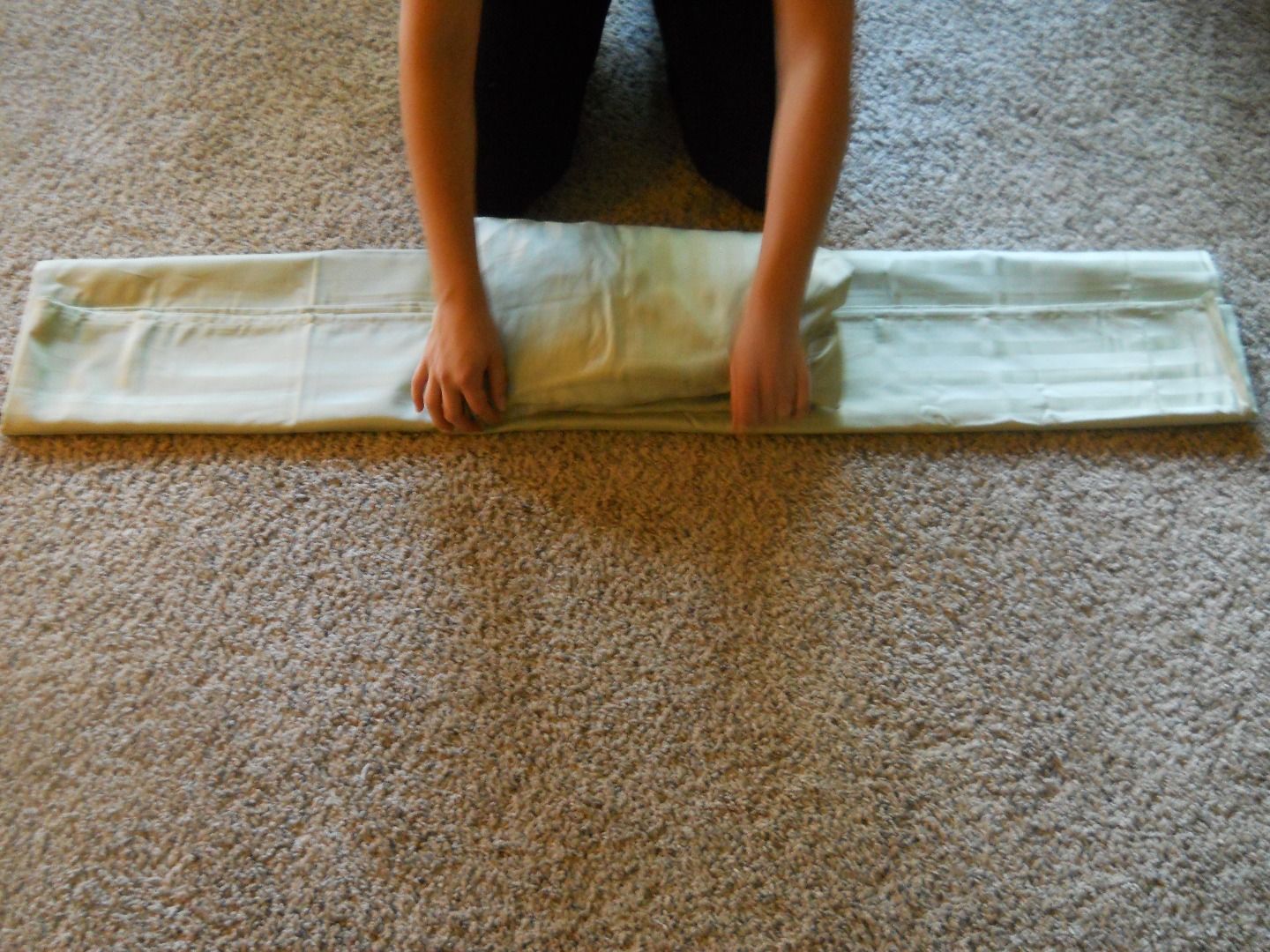 Properly Fold a Sheet Set : 6 Steps - Instructables