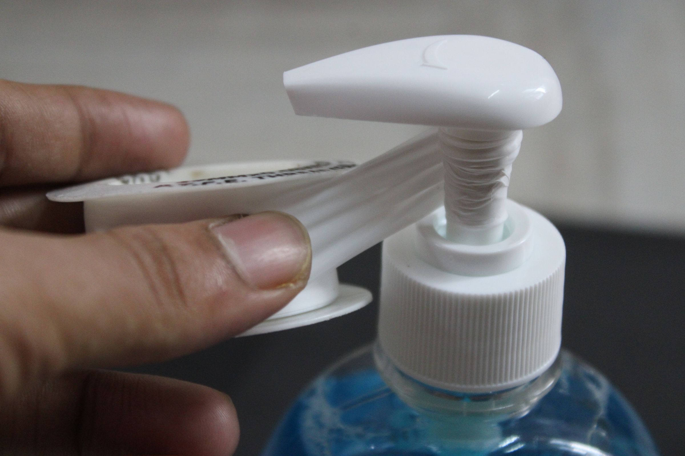 Hack Soap Dispenser and Save the Planet : 6 Steps - Instructables