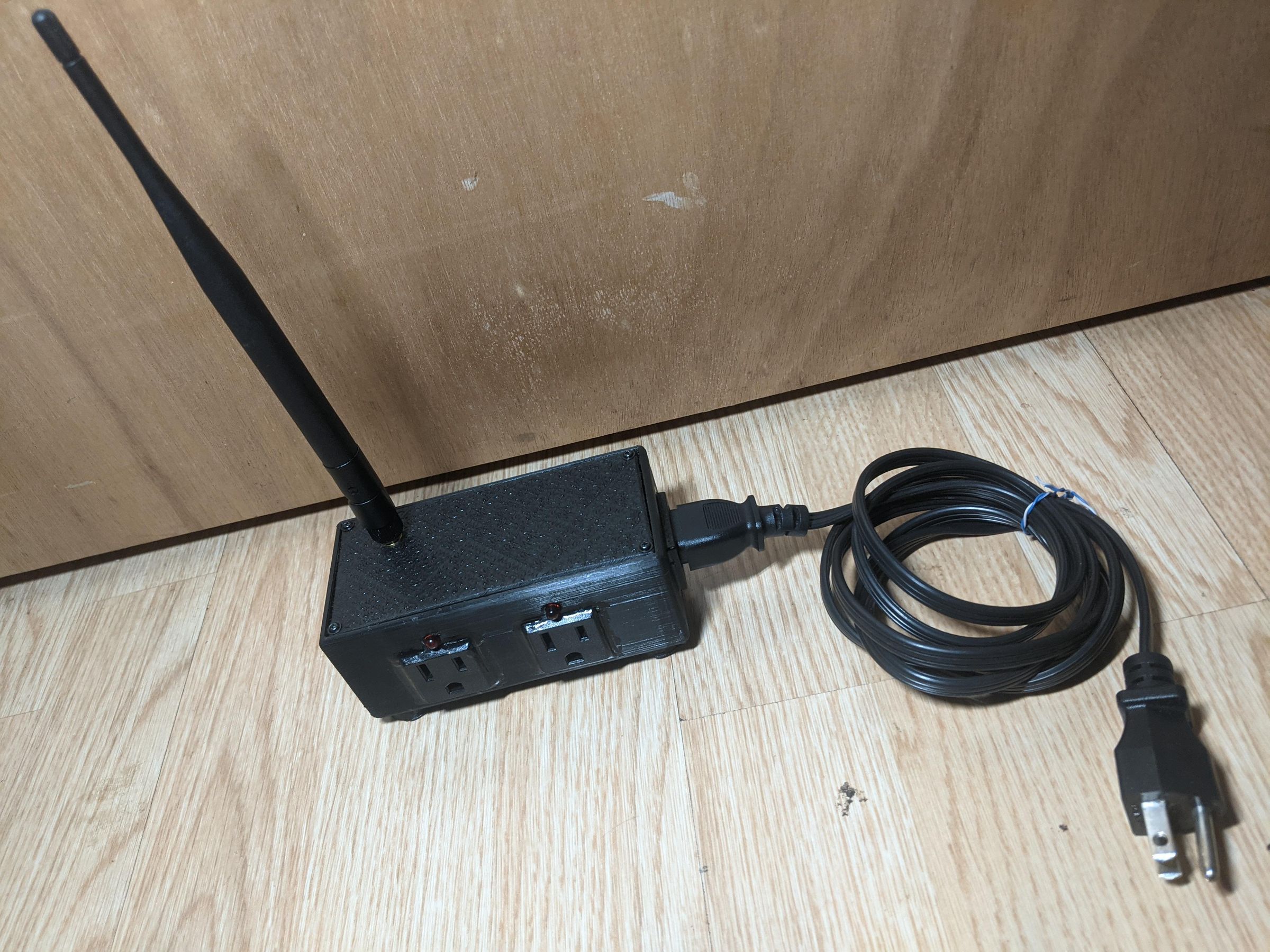 WiFi Outlet X2 Raspberry Pi : 8 Steps - Instructables