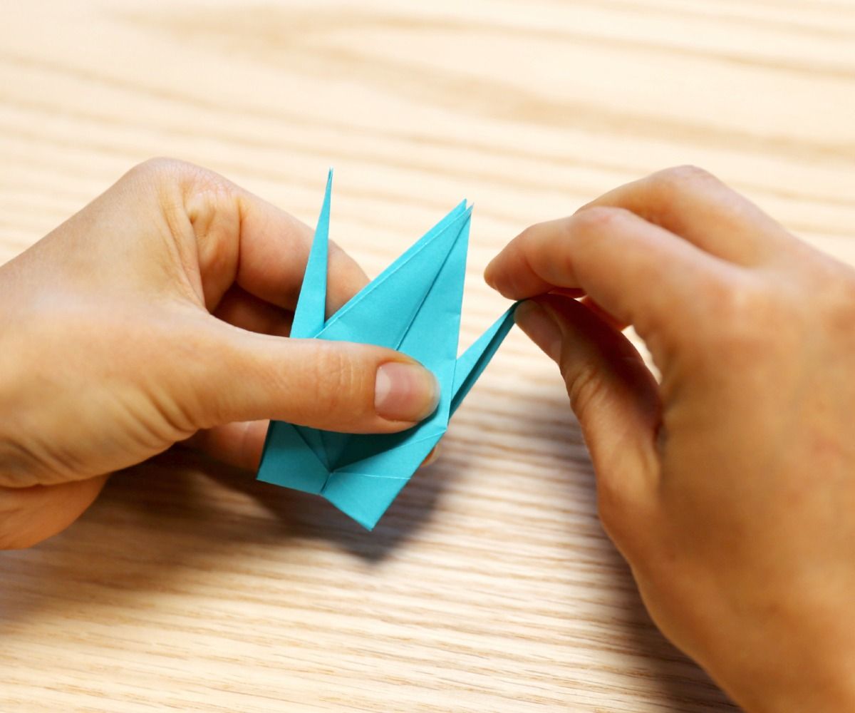 How to Make a Paper Crane : 16 Steps (with Pictures) - Instructables