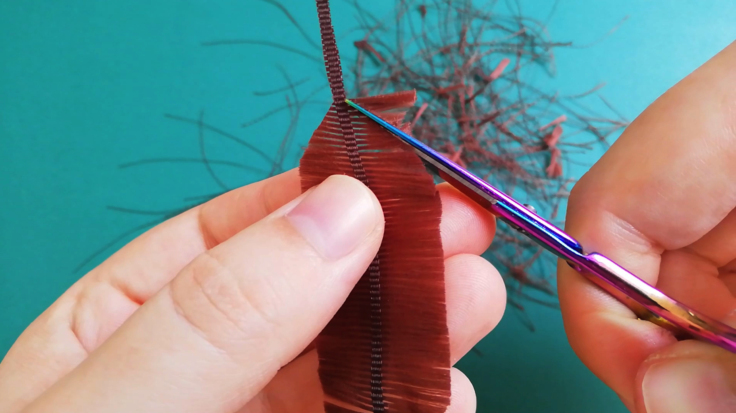 Easy 5 Minute Ribbon Feathers : 4 Steps (with Pictures) - Instructables