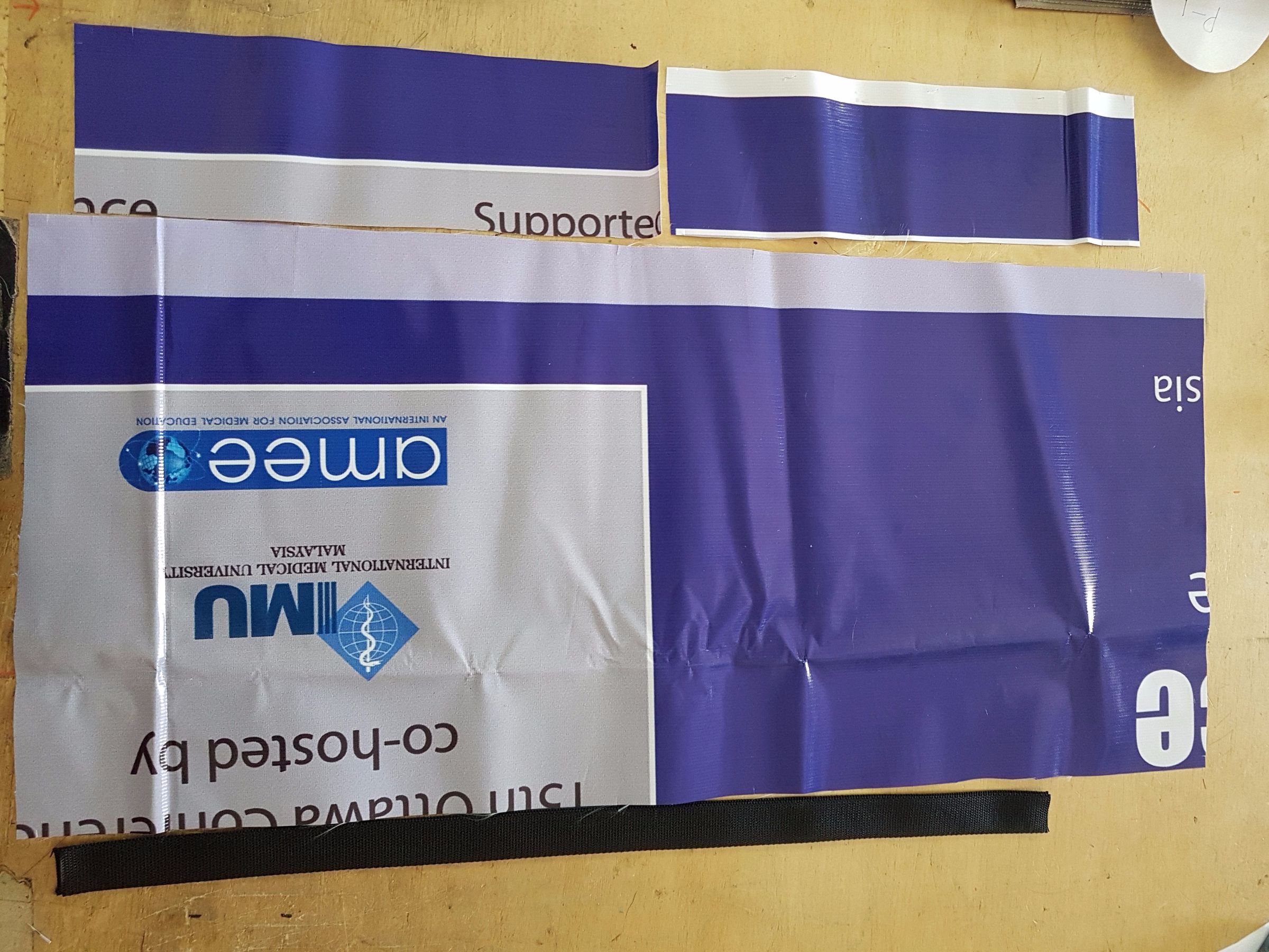 Upcycled Banner Tote Bag : 13 Steps (with Pictures) - Instructables