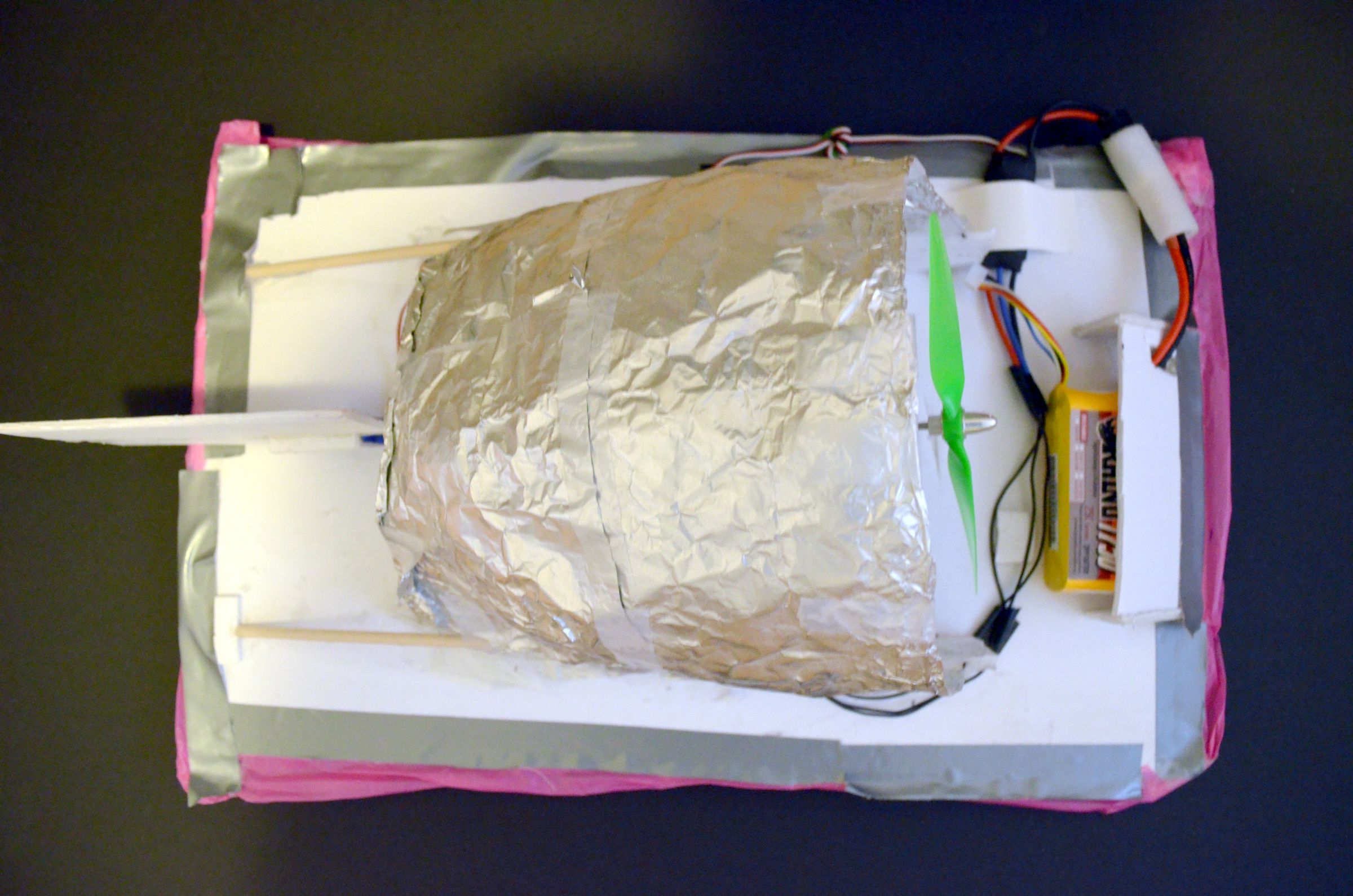 Making a Single Motor Hovercraft : 9 Steps (with Pictures) - Instructables
