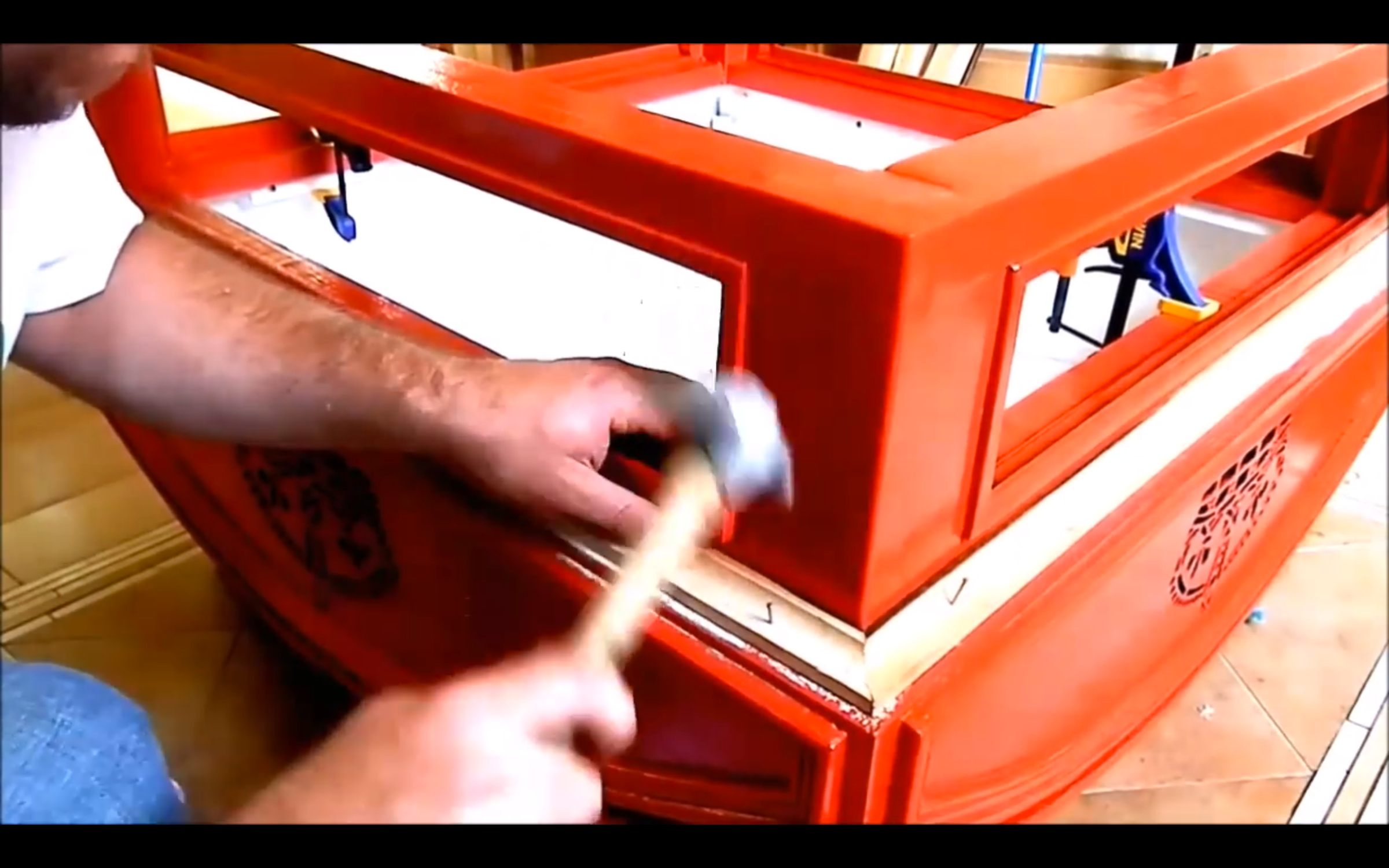 Telephone Box K2 (Full Size) : 7 Steps (with Pictures) - Instructables