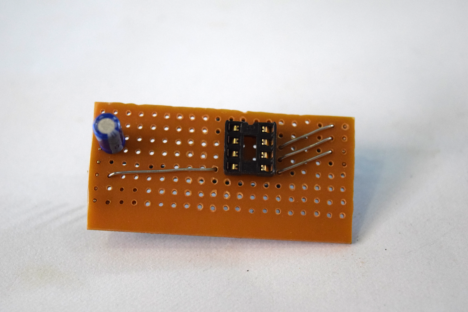 Arduino Attiny Programming Shield : 5 Steps (with Pictures) - Instructables Arduino Attiny Programming Shield : 5 Steps (with Pictures) - Instructables