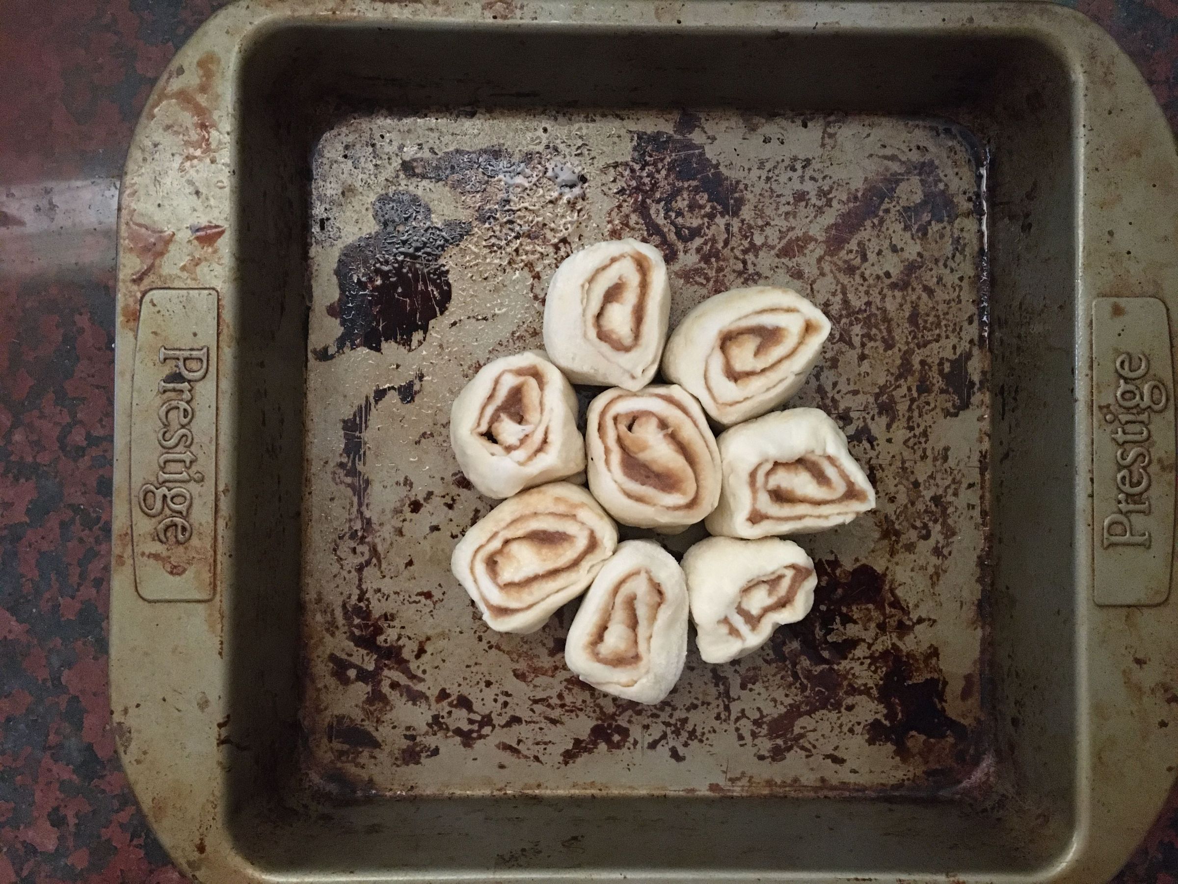 Mini Butterscotch Scrolls : 15 Steps - Instructables