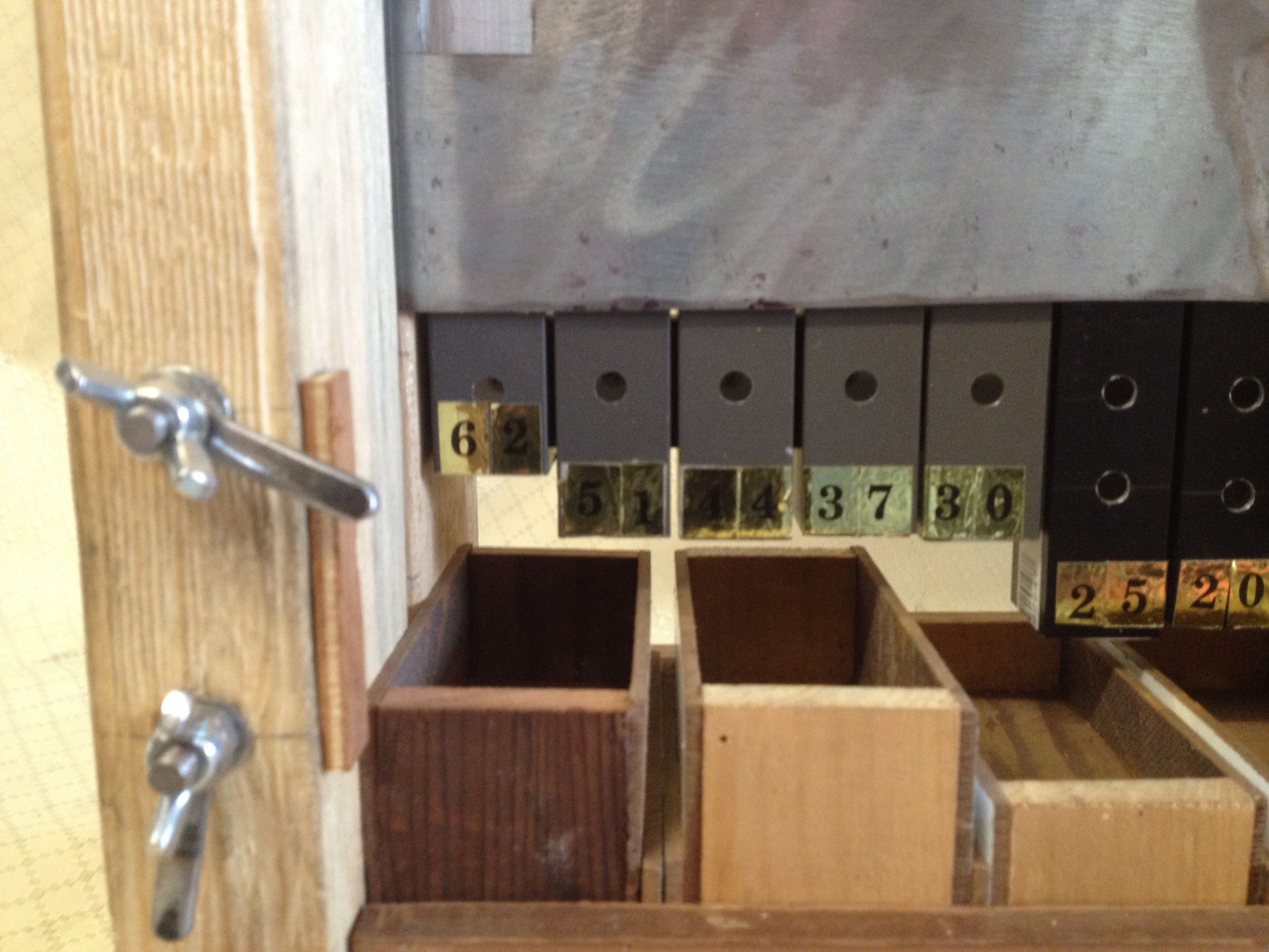 Automatic Screw Sorter : 13 Steps (with Pictures) - Instructables