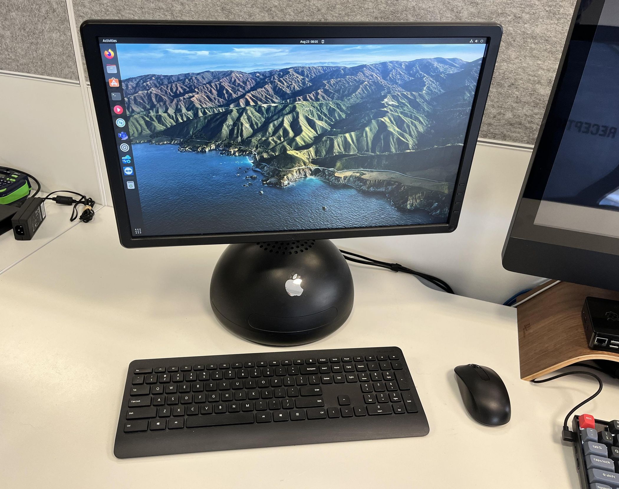 G4 IMac to Black Mac : 6 Steps - Instructables