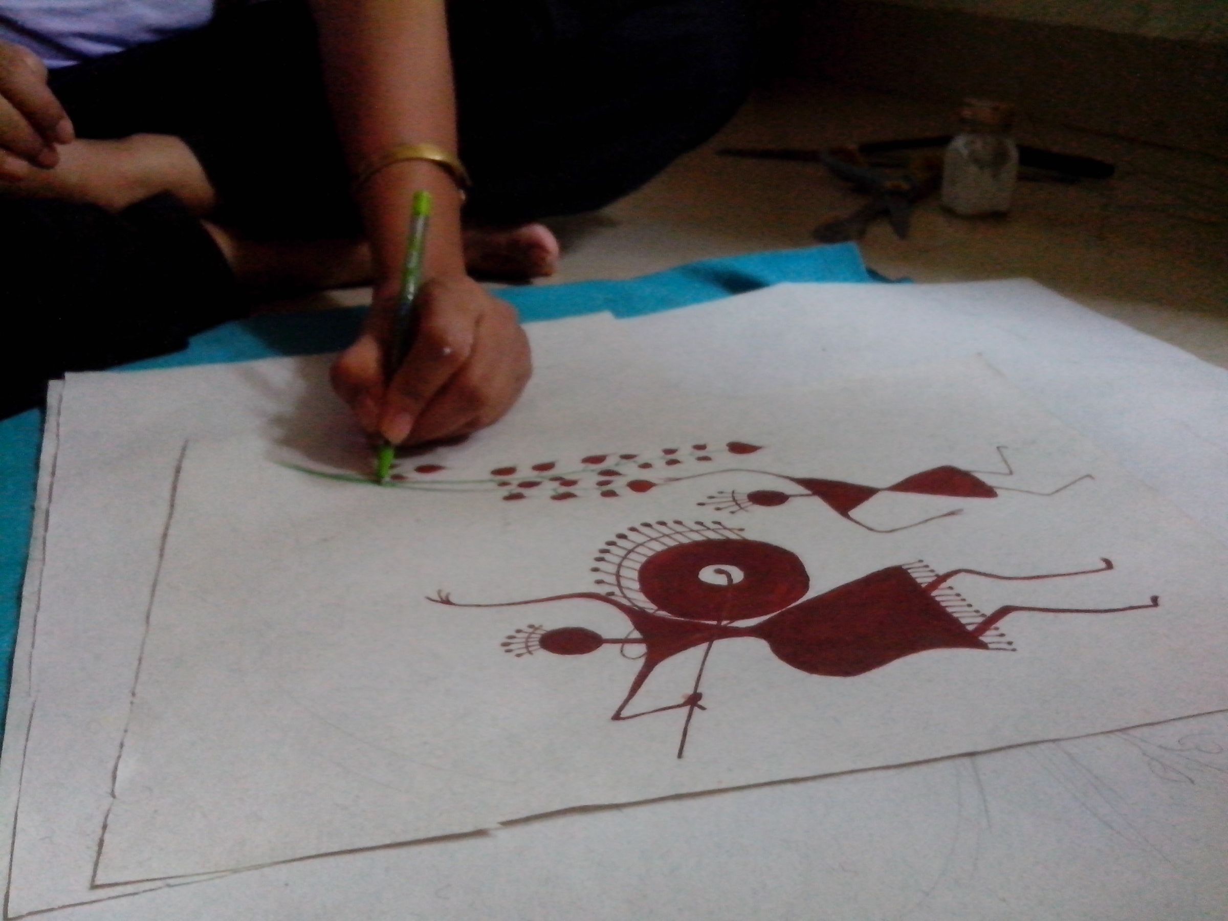 Worli Painted Lamp : 5 Steps - Instructables