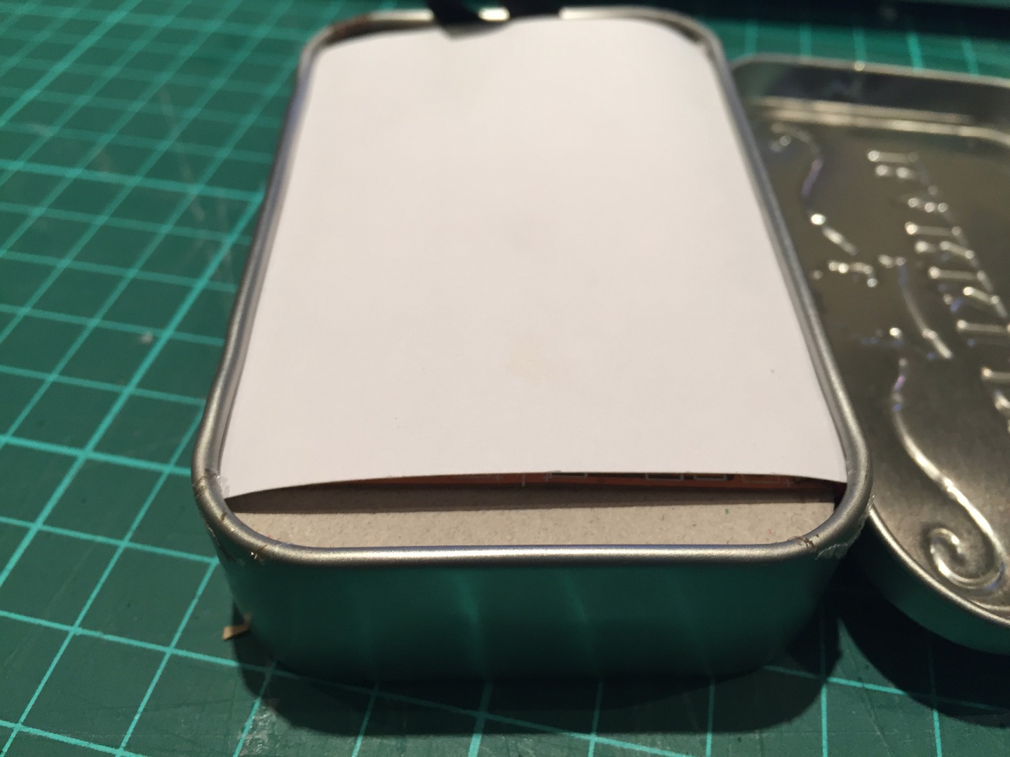 Blue LED Light Box in an Altoids(-like) Tin : 11 Steps (with Pictures ...