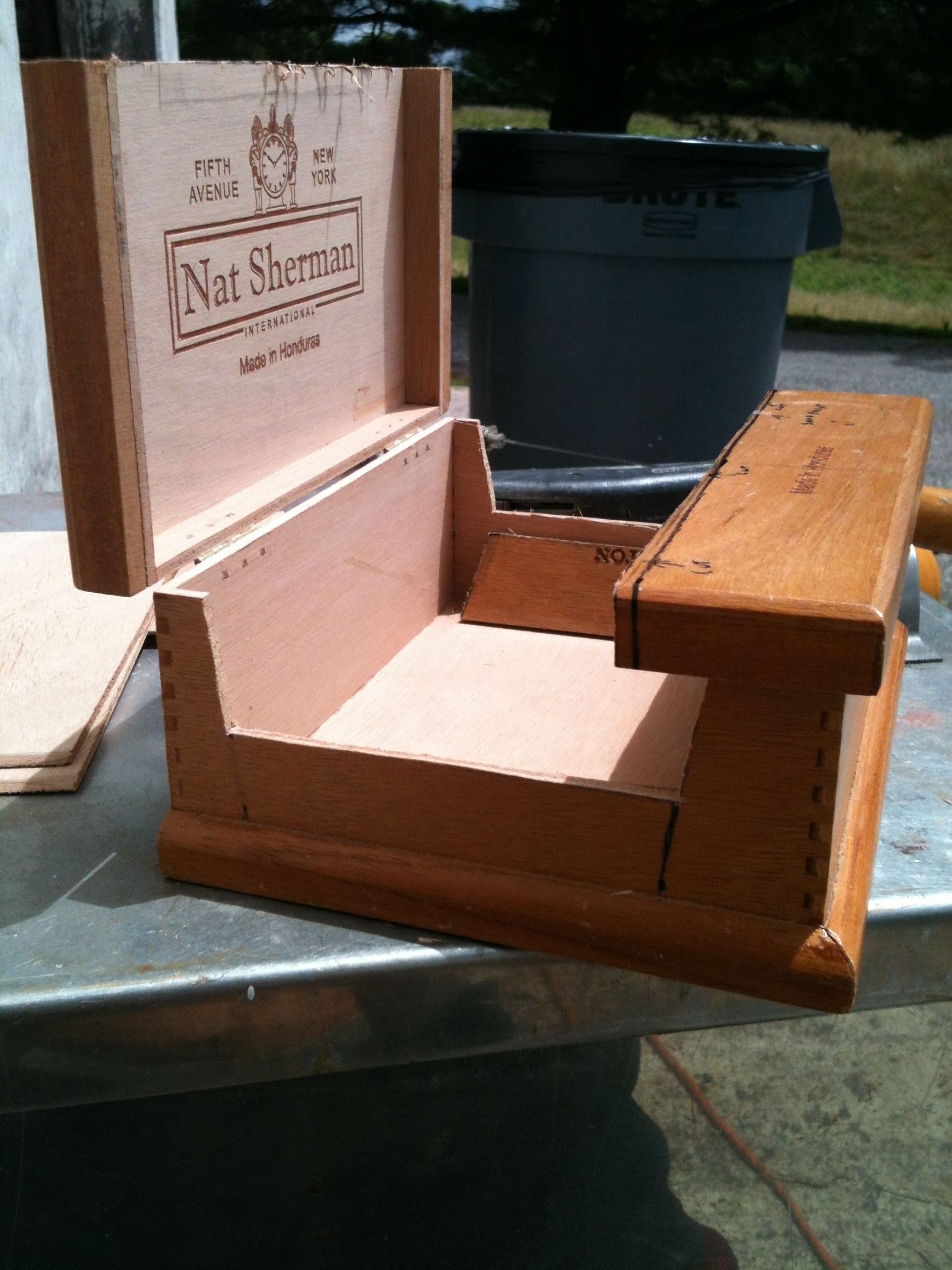Cigar Box Mandolin Stand : 13 Steps - Instructables