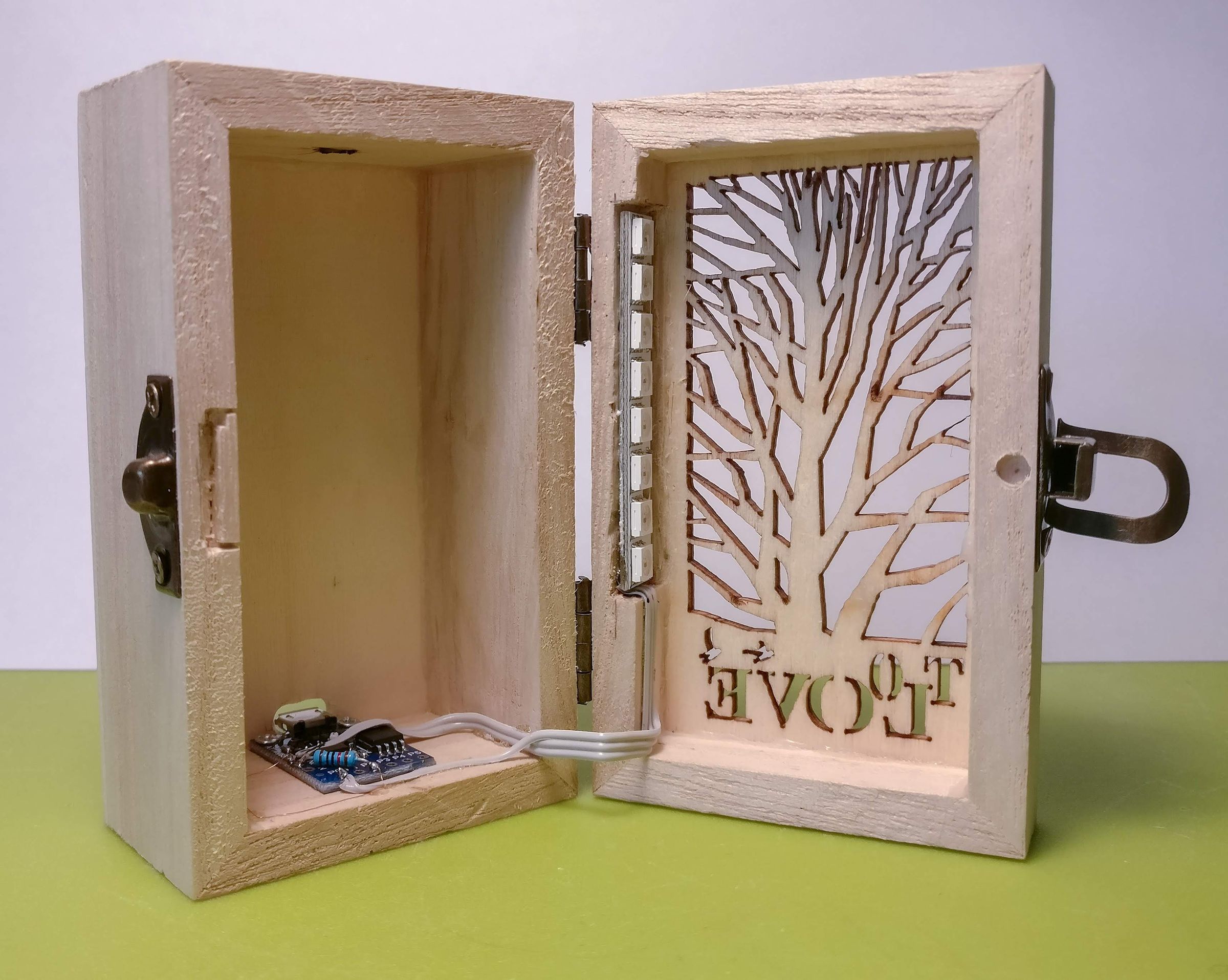 Digispark & WS2812 Rainbow Wheel in a Box : 4 Steps (with Pictures ...
