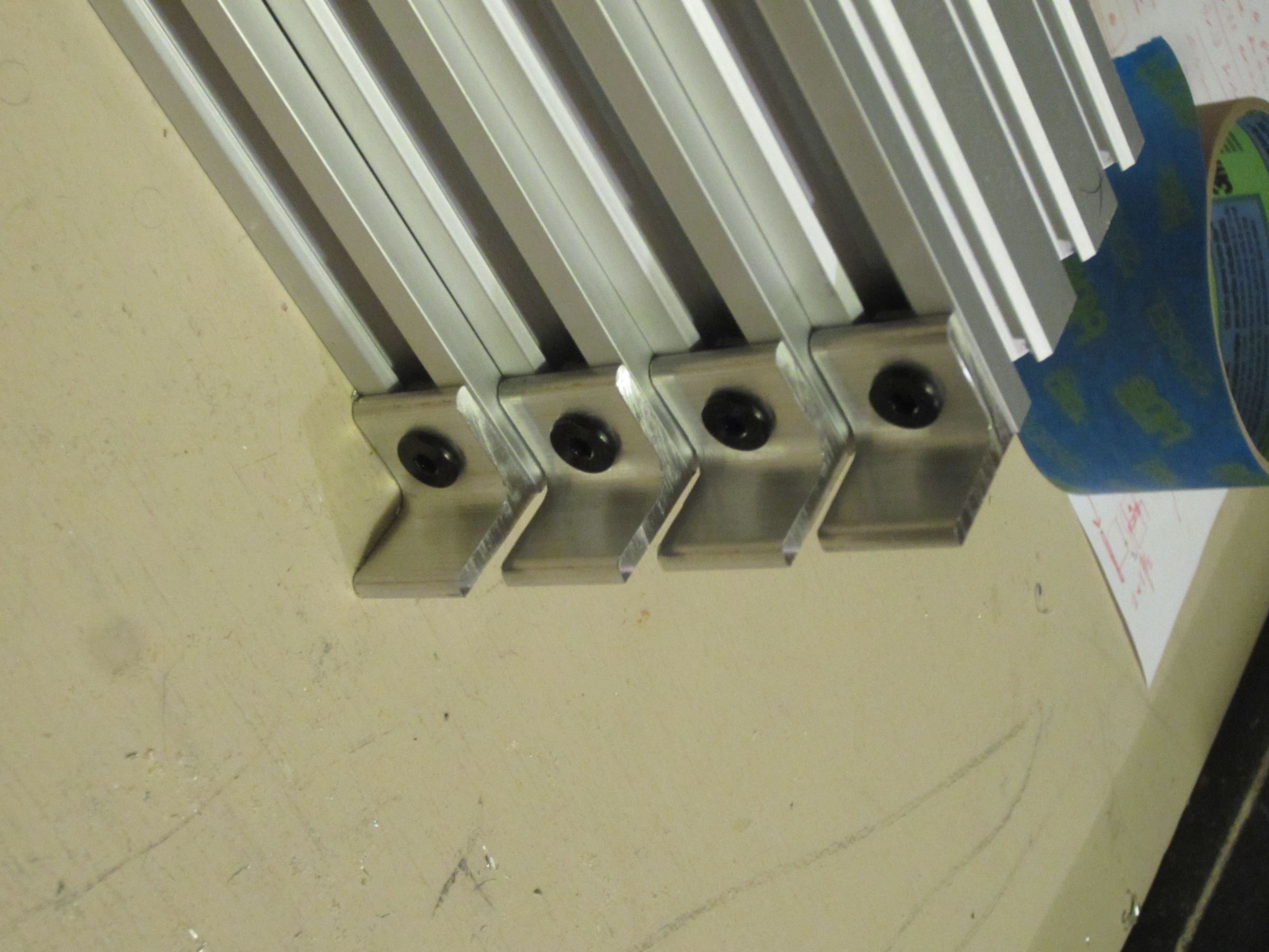 Adjustable Router Guide Template : 11 Steps (with Pictures) - Instructables
