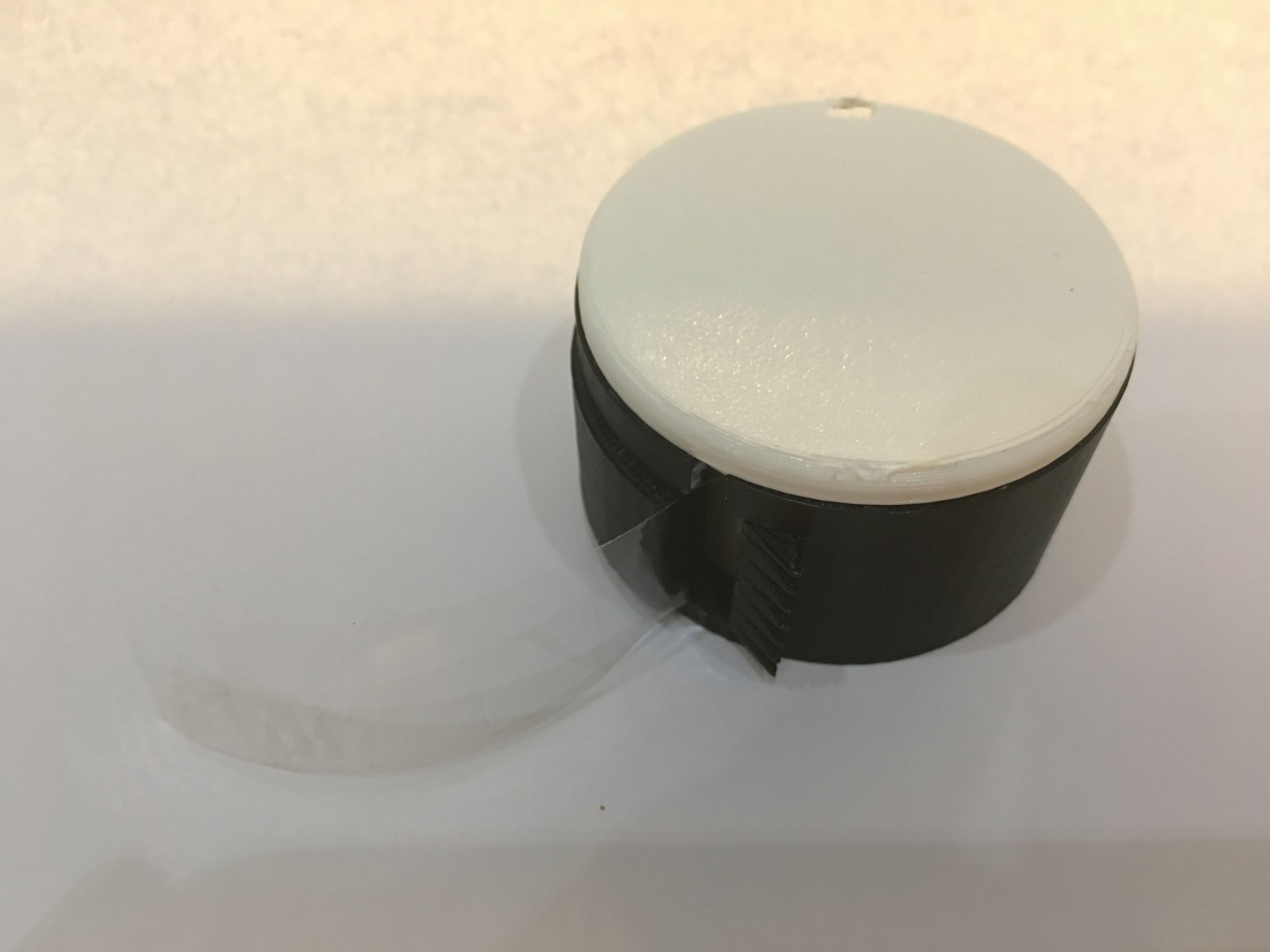 Portable Keychain Tape Dispenser : 6 Steps (with Pictures) - Instructables