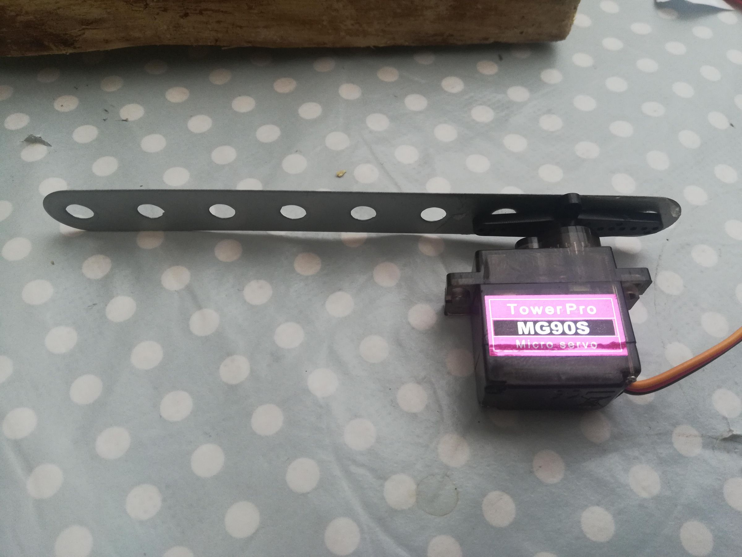 How to Build the Easiest Robotic Arm at Home : 5 Steps - Instructables