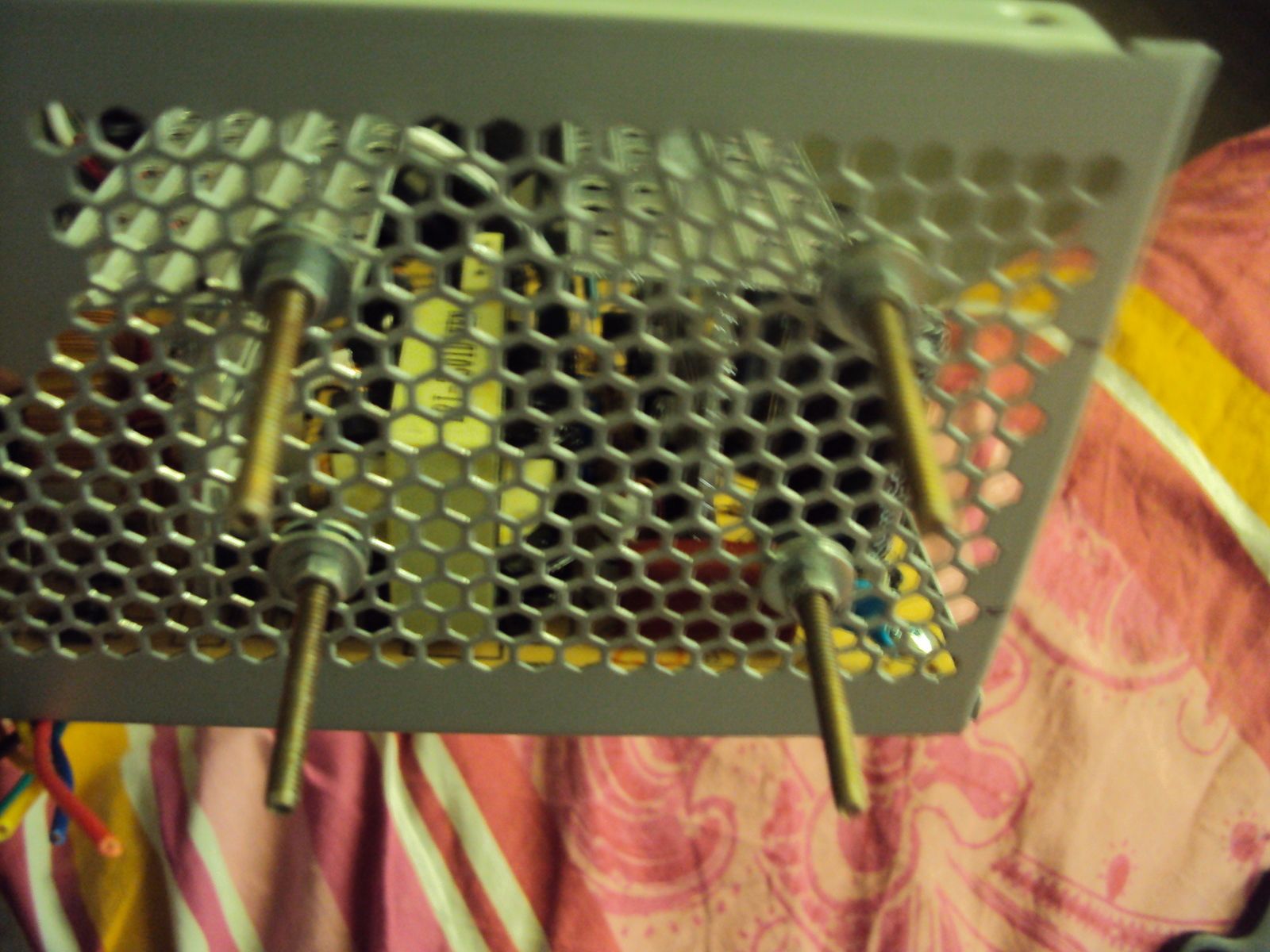 Essential Benchtop Lab SMPS From a Computer SMPS : 6 Steps - Instructables