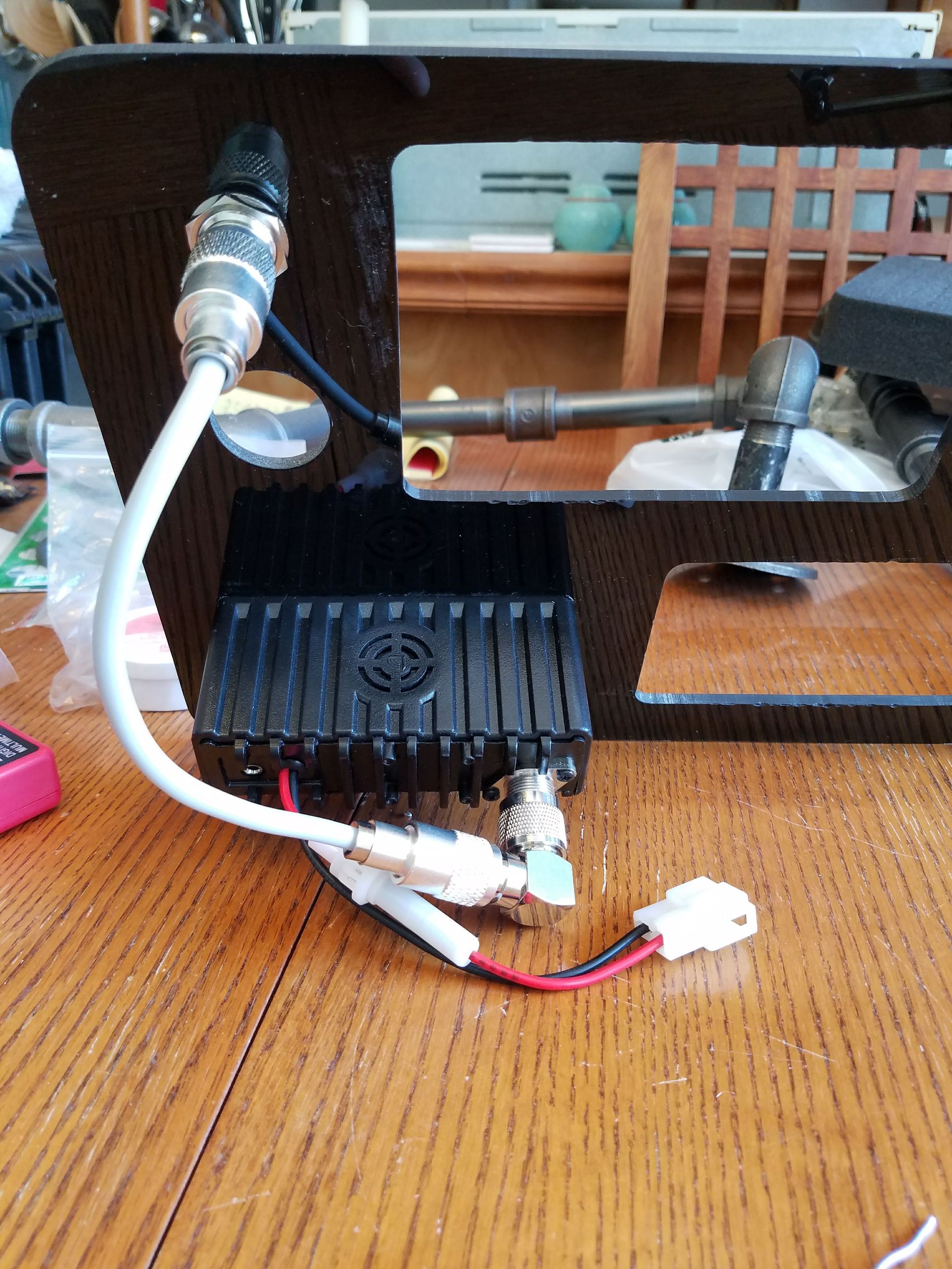 KE0OJE'S Ham Radio Go Box : 9 Steps - Instructables