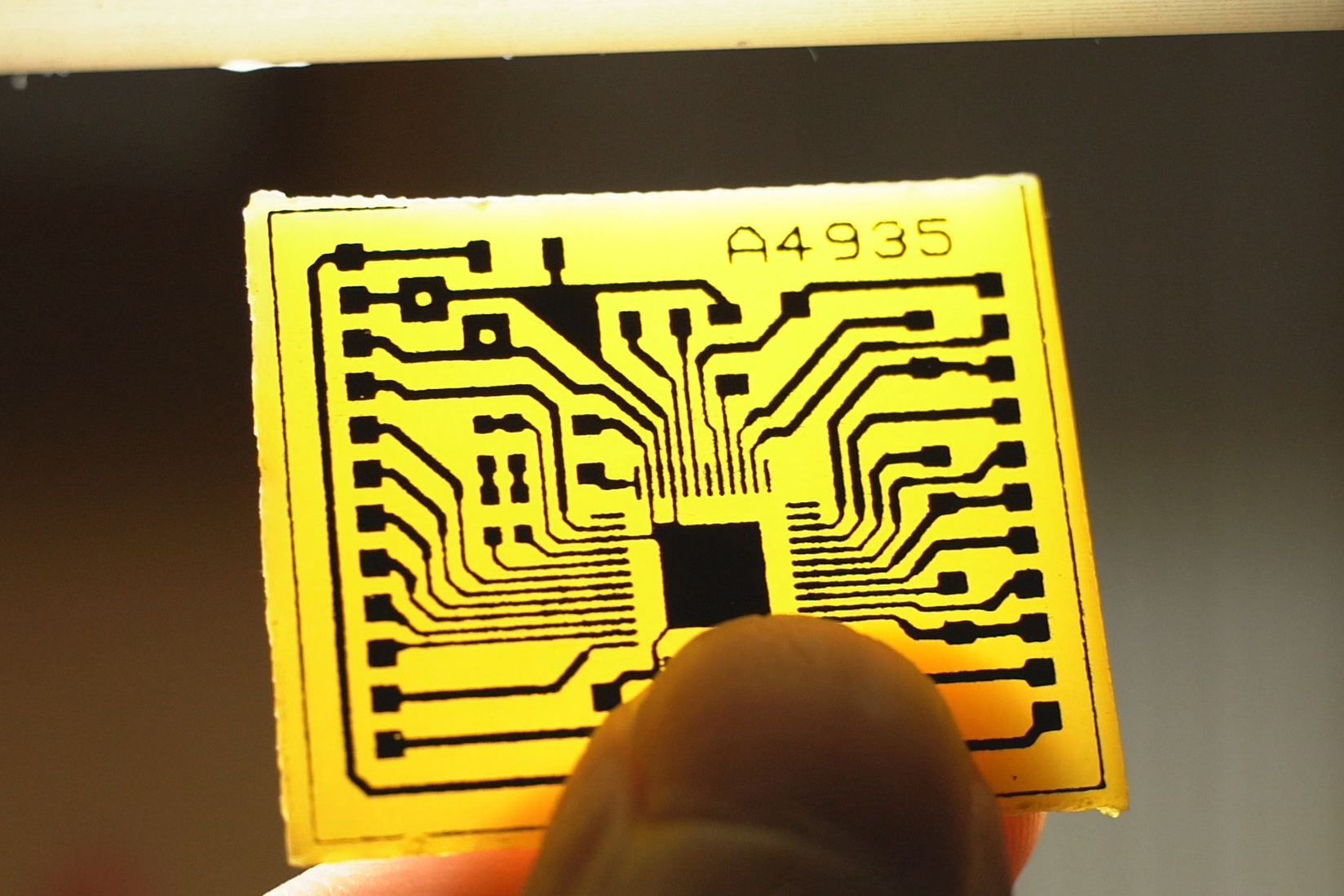 Single Sided PCB Home Fabrication (Presensitized PCB) : 21 Steps (with ...