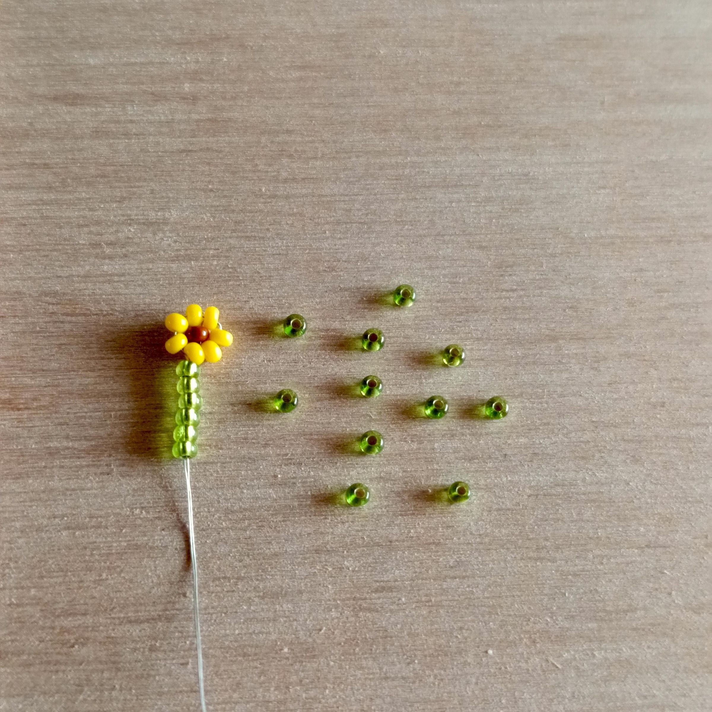 Mini Beaded Flowers Bouquets : 11 Steps (with Pictures) - Instructables