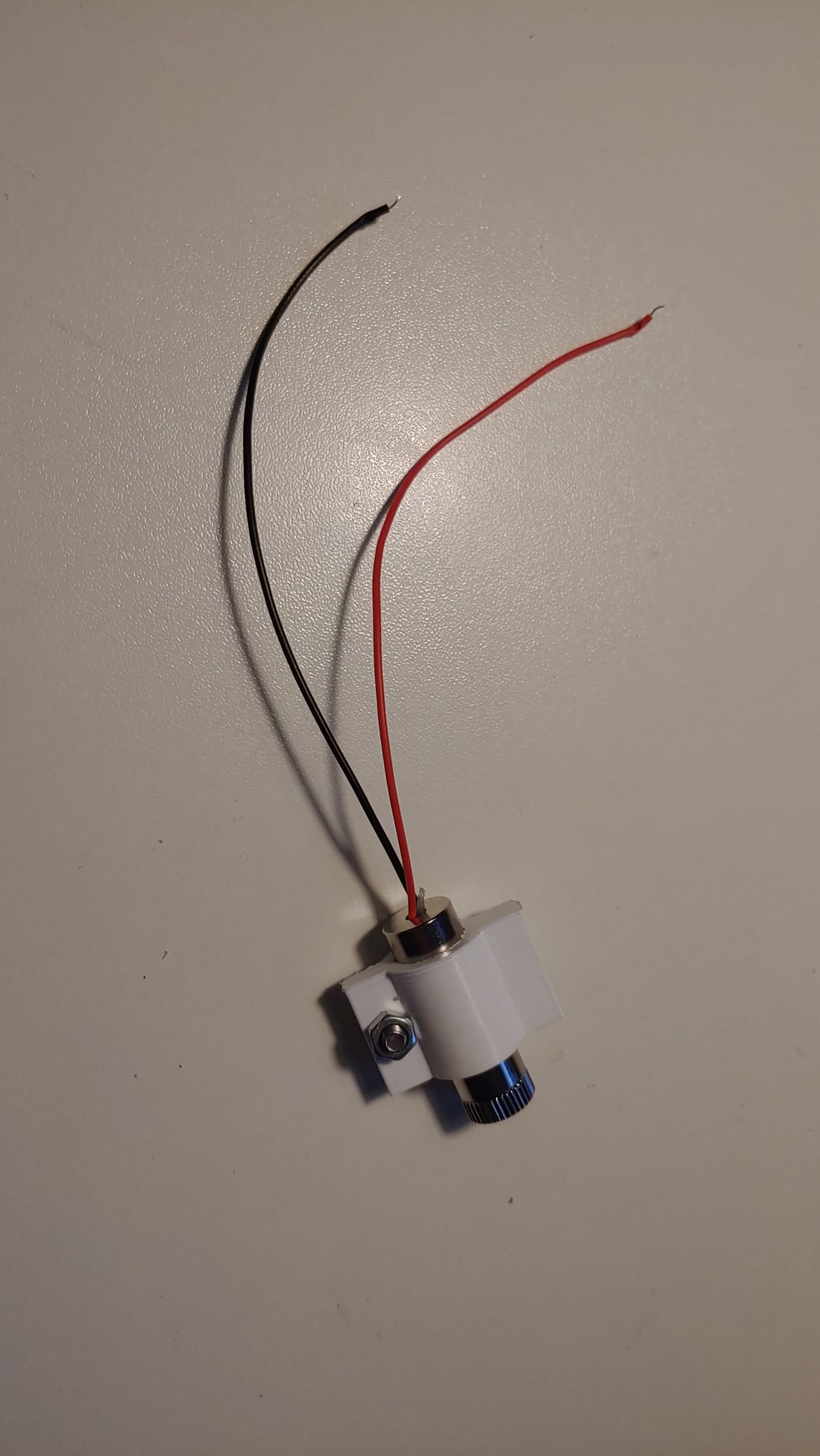 DaPetToy - an Automated Cat-laser-pointer-toy : 5 Steps - Instructables