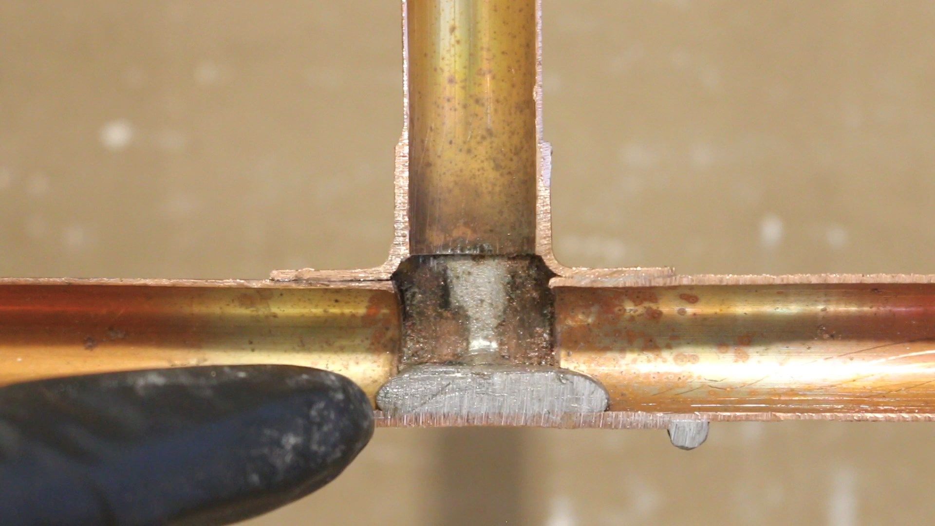 How to Solder Copper Pipe in a Wall : 16 Steps (with Pictures ...