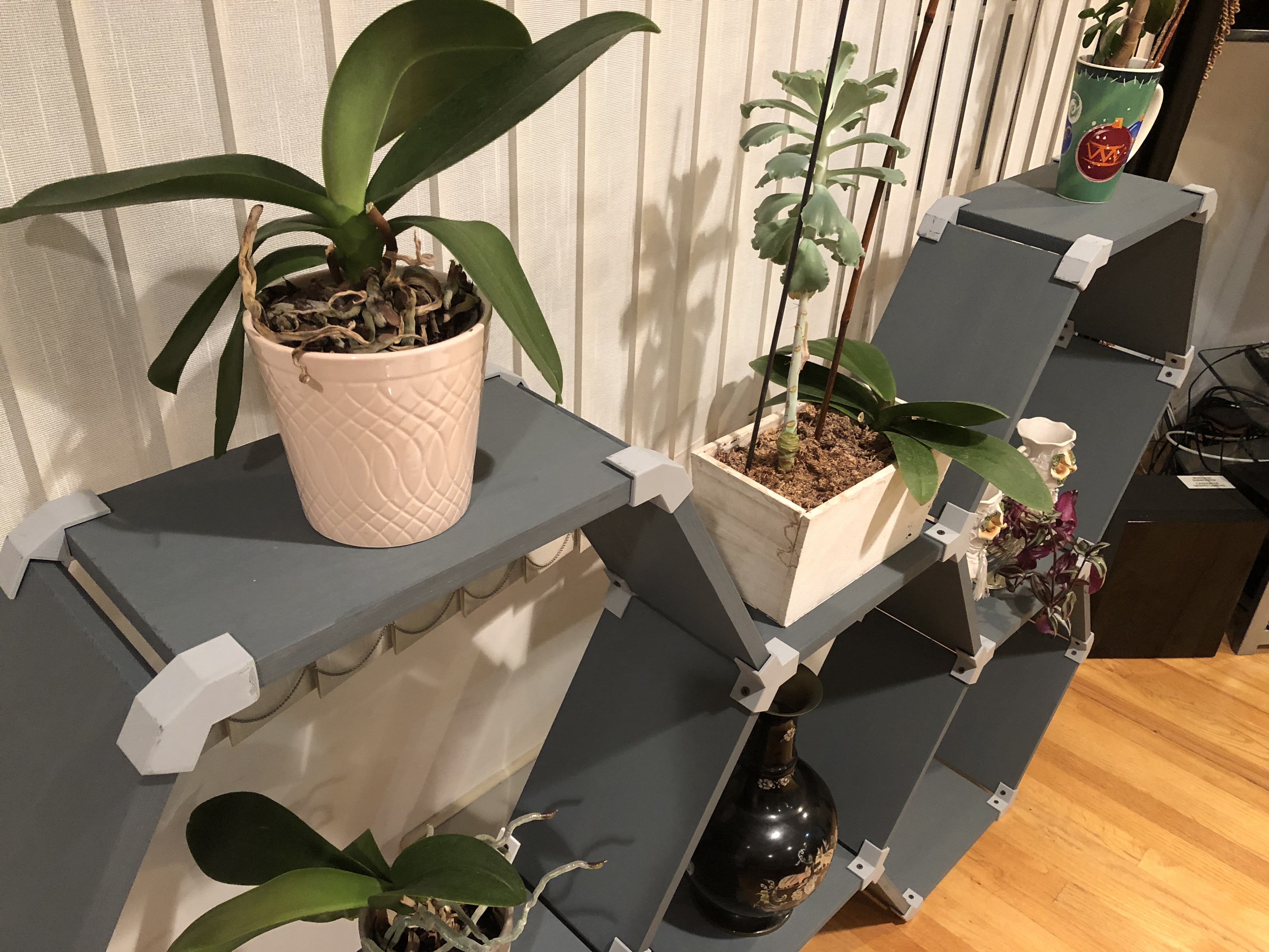 Custom Hexagon Shelves Using 3D Printing : 6 Steps (with Pictures ...