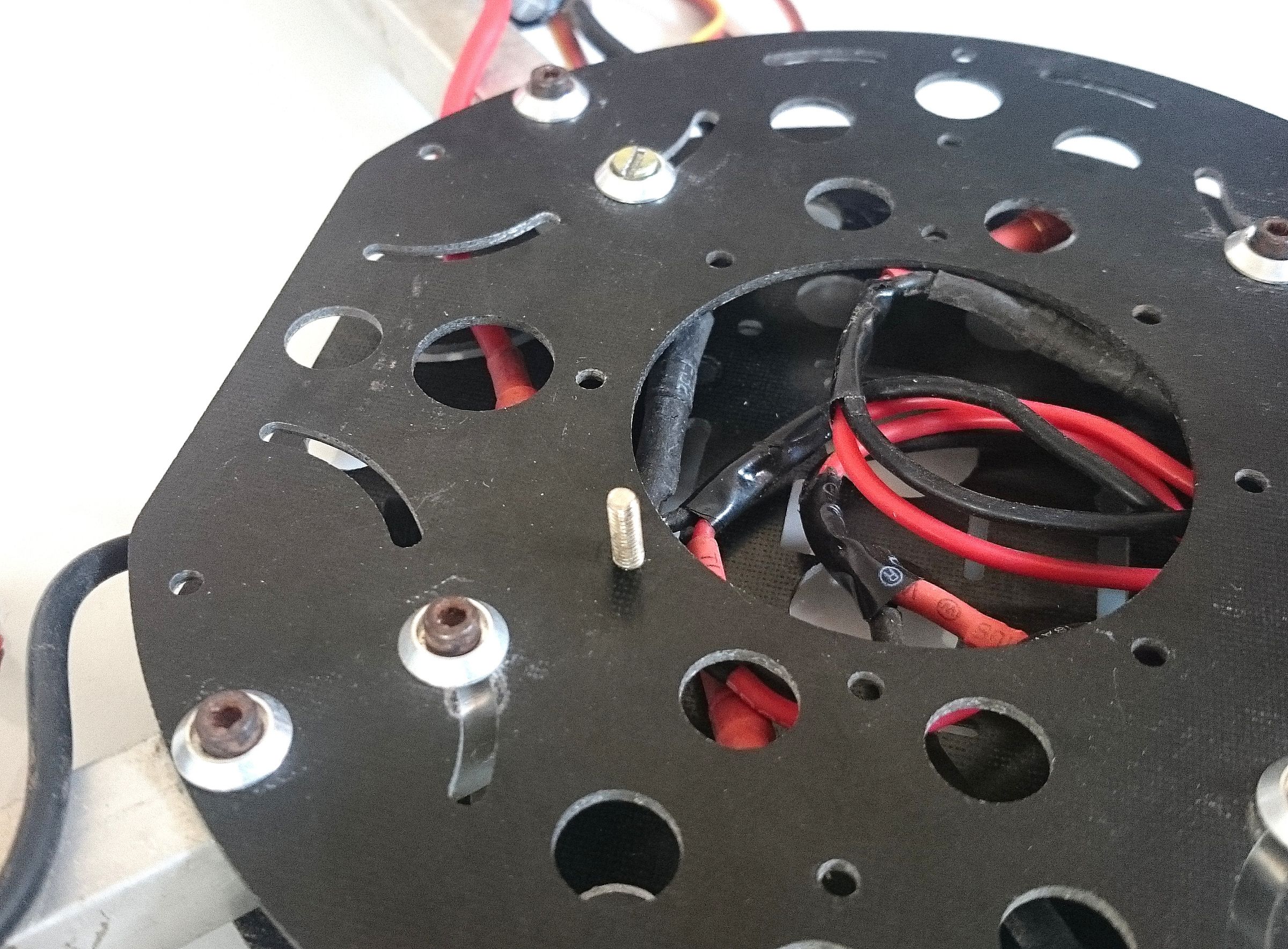 How to Build a Quadcoptor. (NTM 28-30S 800kV 300W and Arducopter APM 2. ...