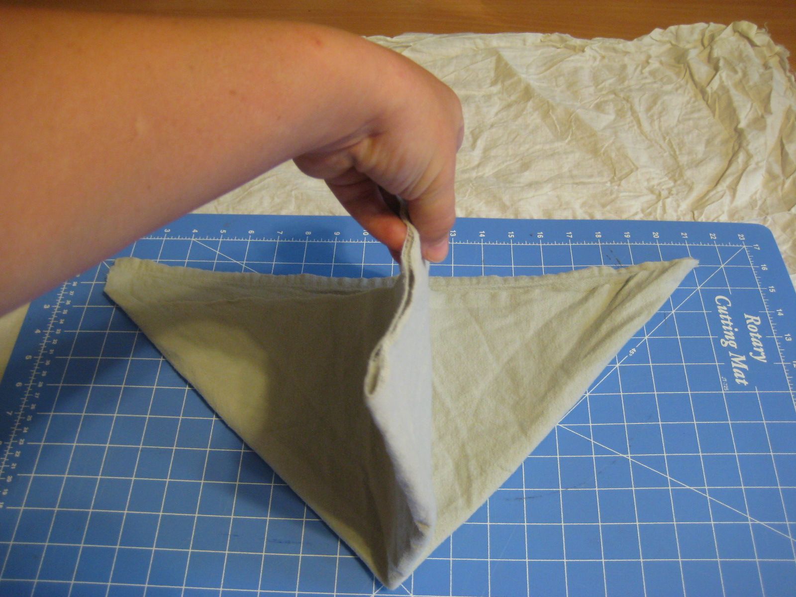Origami Diaper Fold : 12 Steps (with Pictures) - Instructables