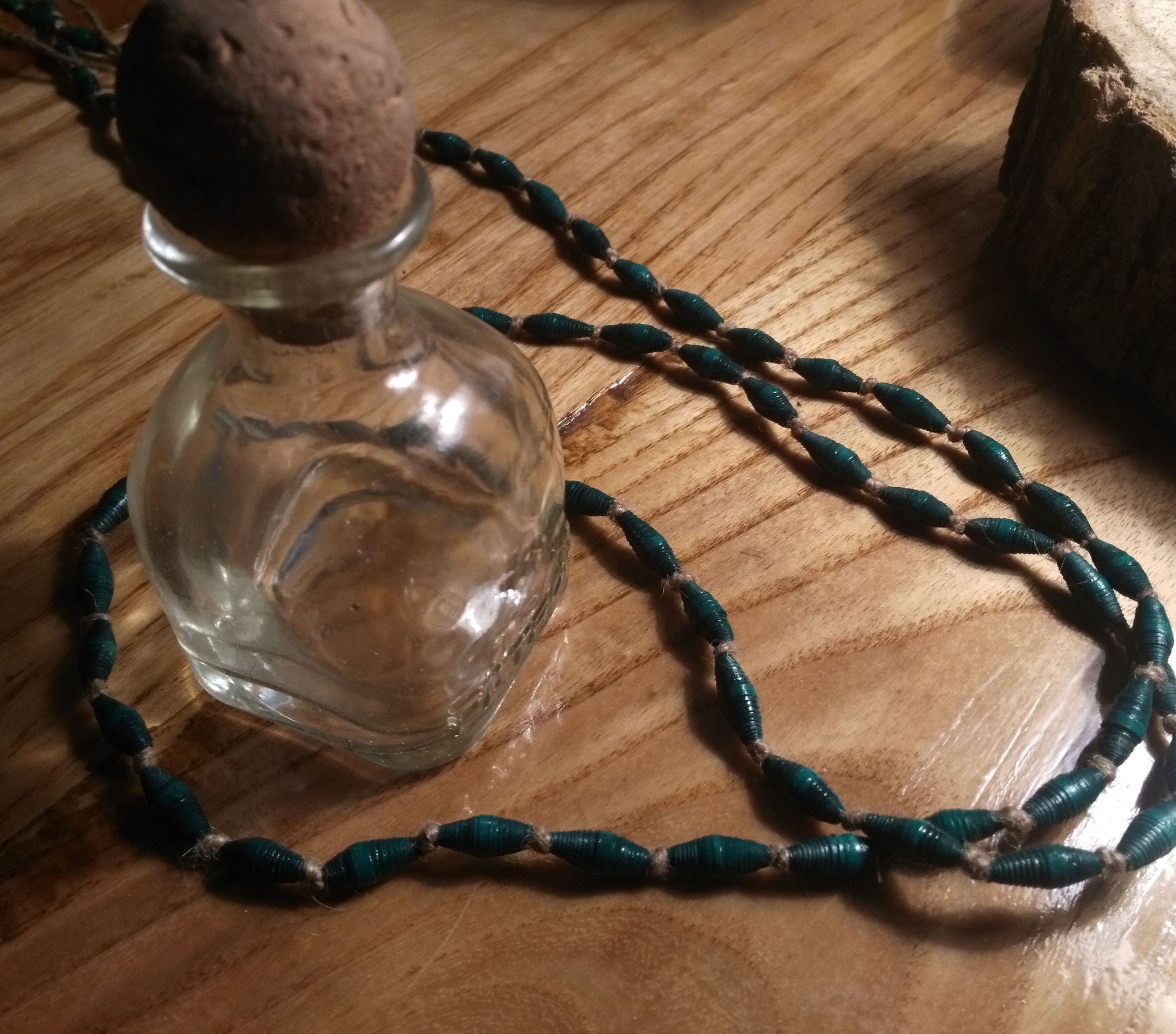 Paper Beads : 5 Steps (with Pictures) - Instructables