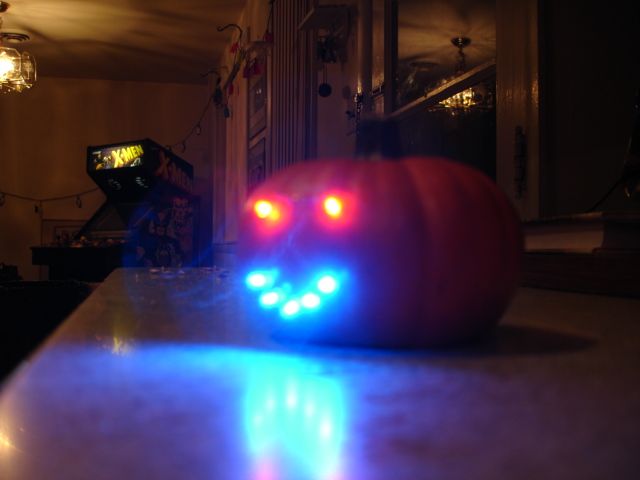 The Mini Pumpkin LED Face : 6 Steps - Instructables