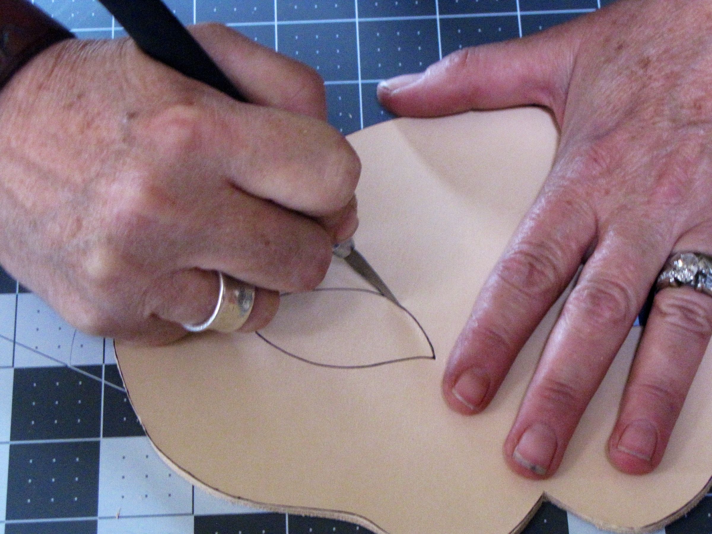 Sculpted Leather Mask Tutorial : 9 Steps (with Pictures) - Instructables