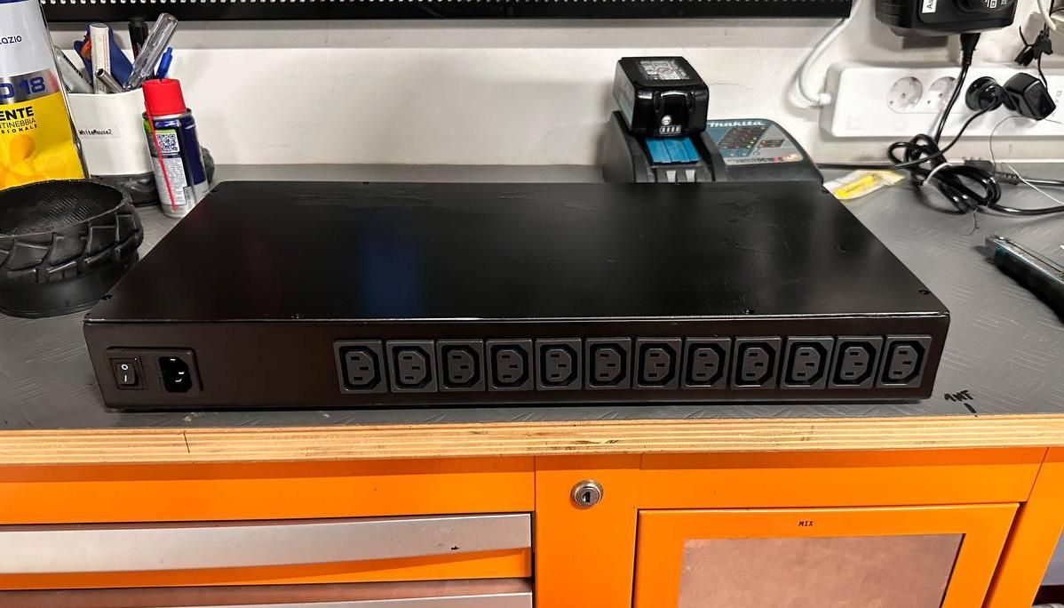 Sen6-PDU: a Smart Power Distribution Unit : 6 Steps (with Pictures ...