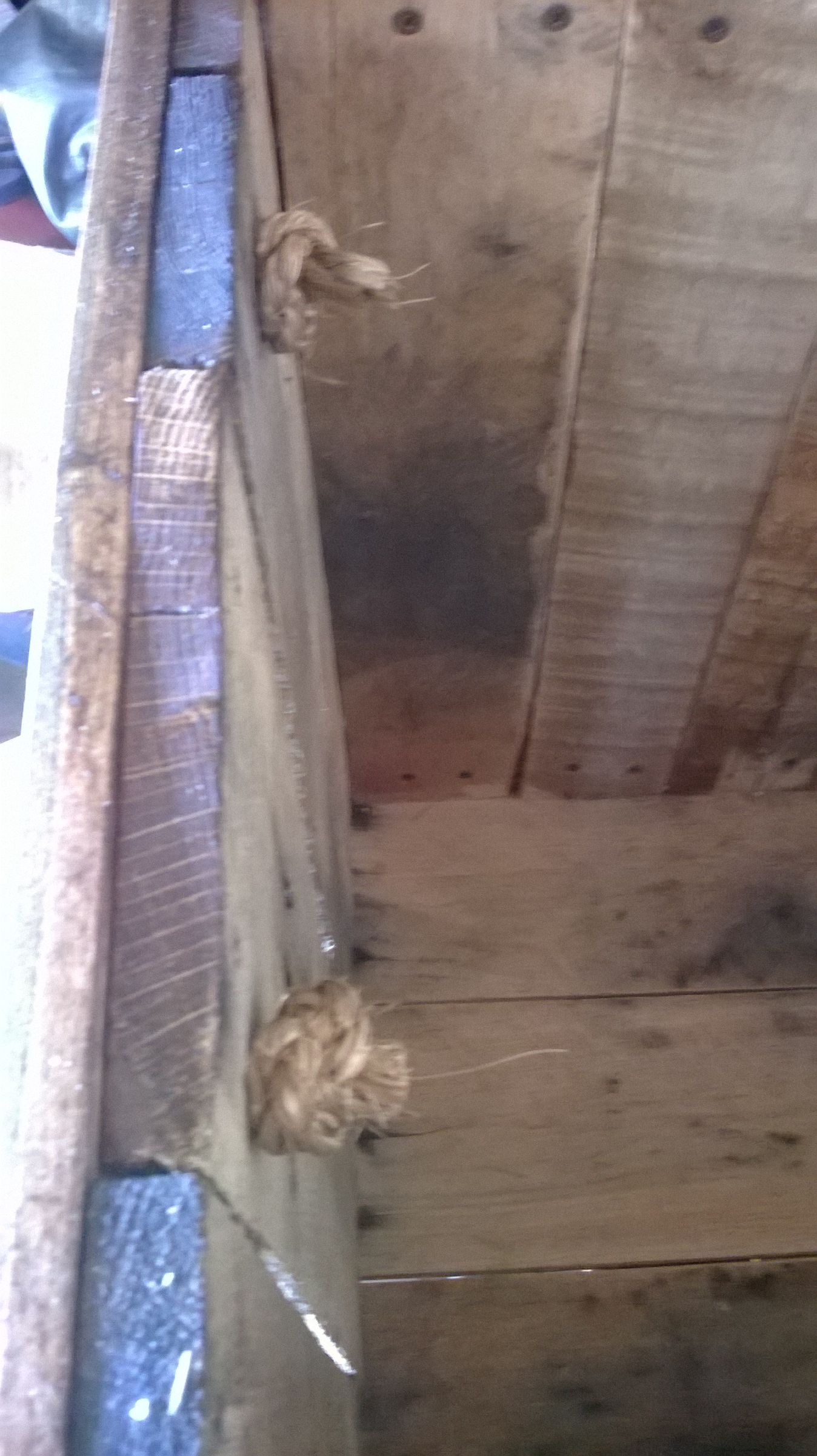 False Bottom Trunk From Reclaimed Wood (Pallets) : 7 Steps (with ...