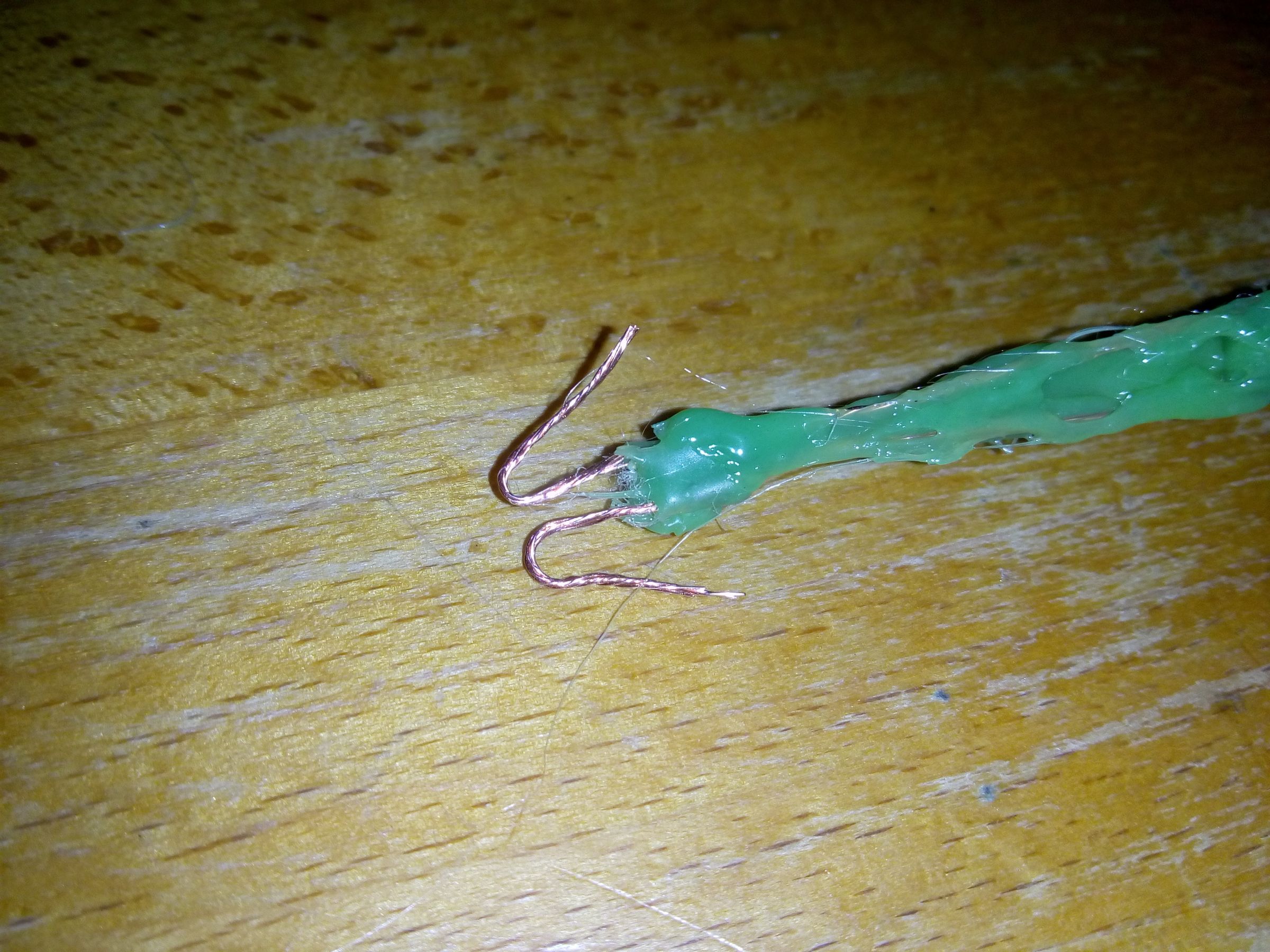 Simple Electroscope : 3 Steps - Instructables