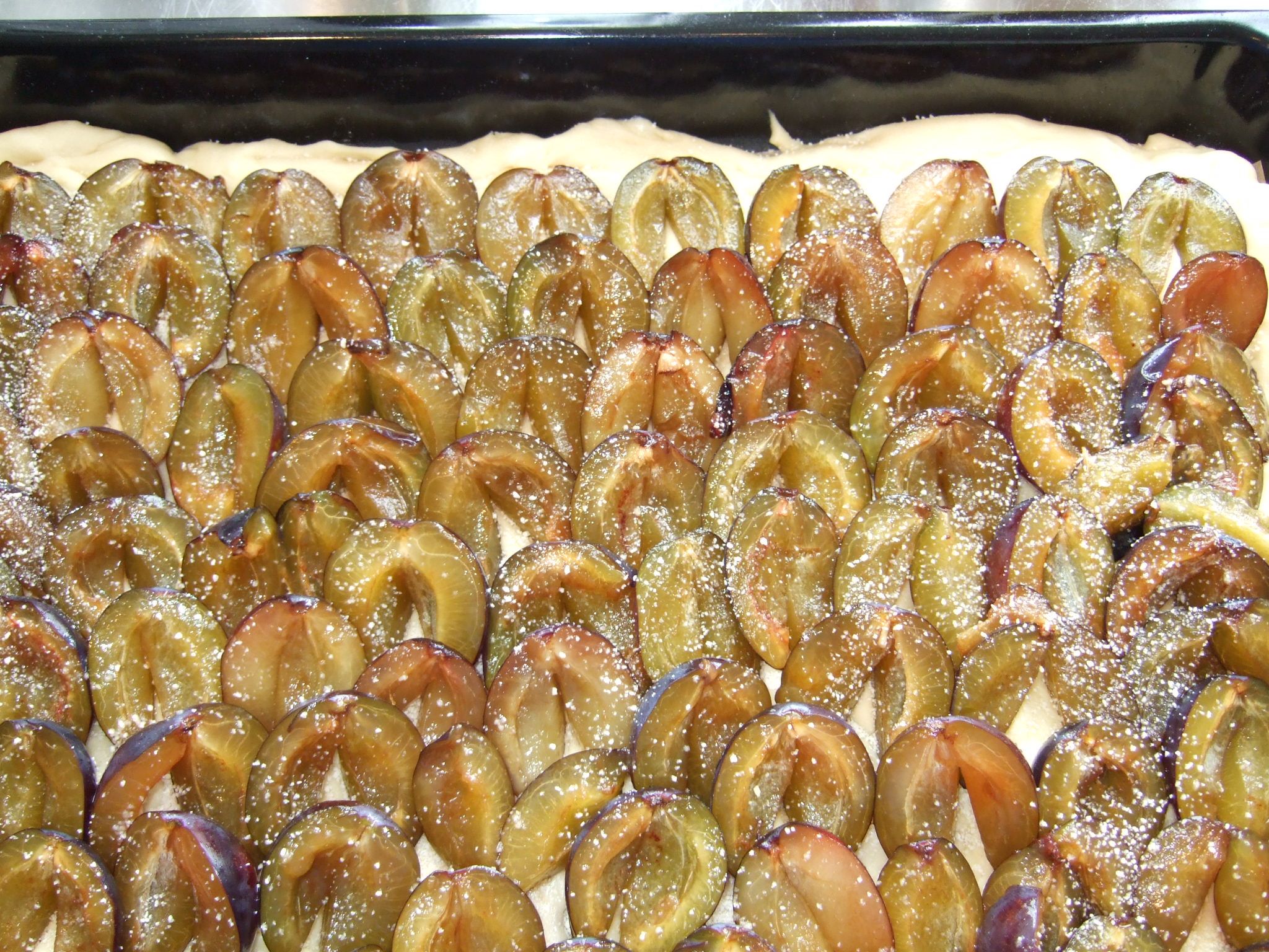 Damson Tart (Zwetschgendatschi) : 5 Steps (with Pictures) - Instructables