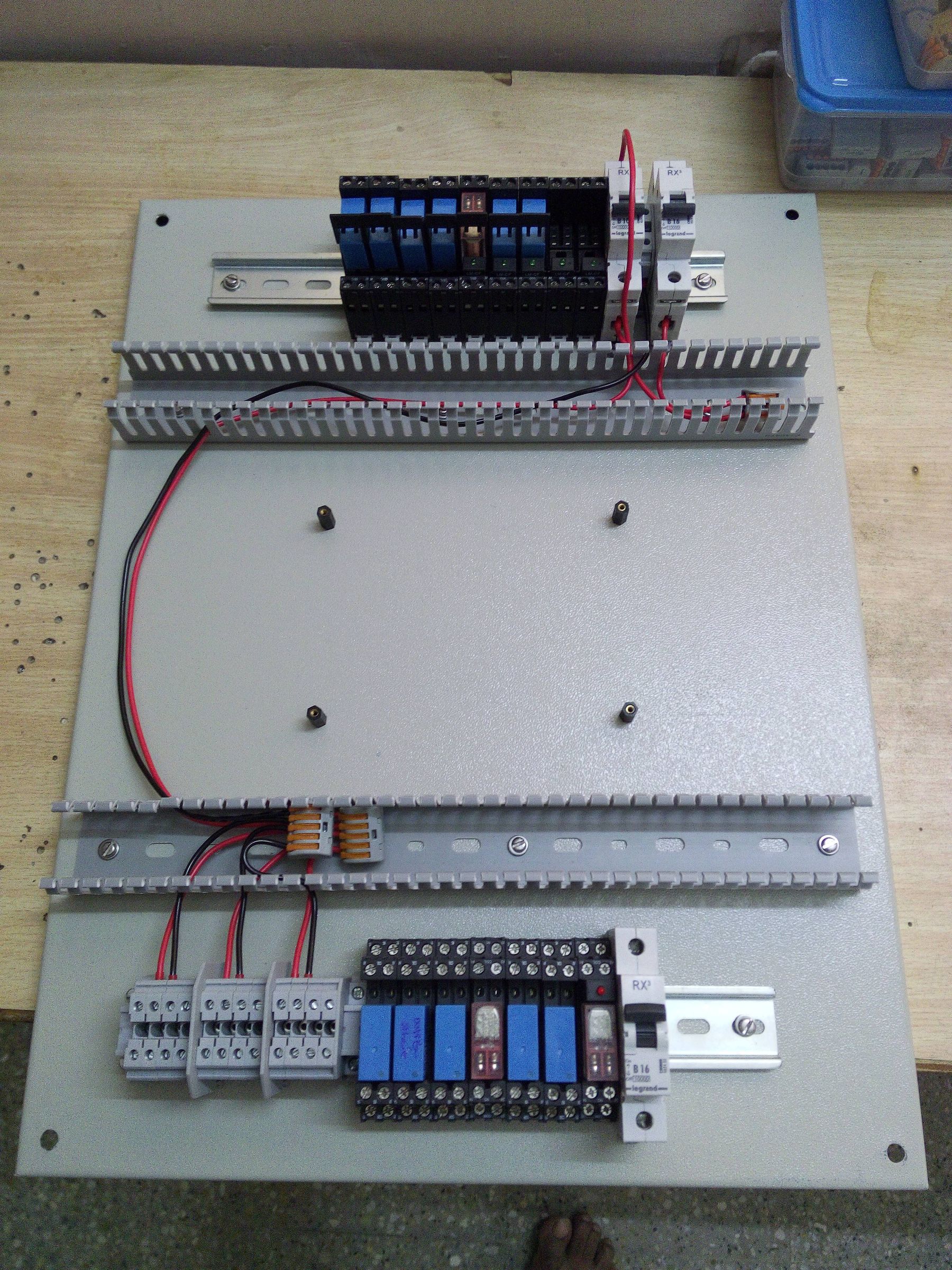 The Complete Smart Home : 9 Steps - Instructables