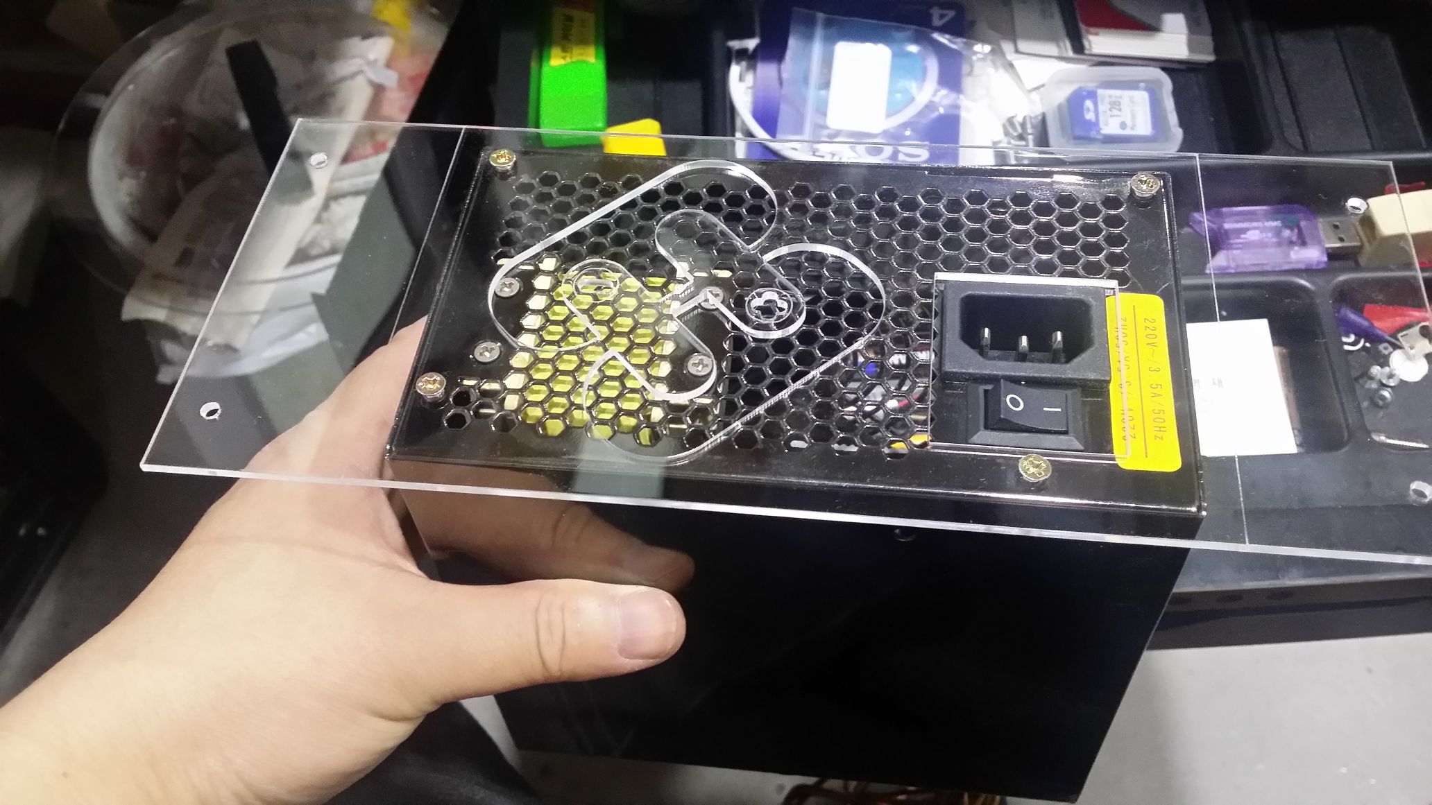 Pokémon PC Case / 포켓몬 피씨 케이스 : 5 Steps - Instructables