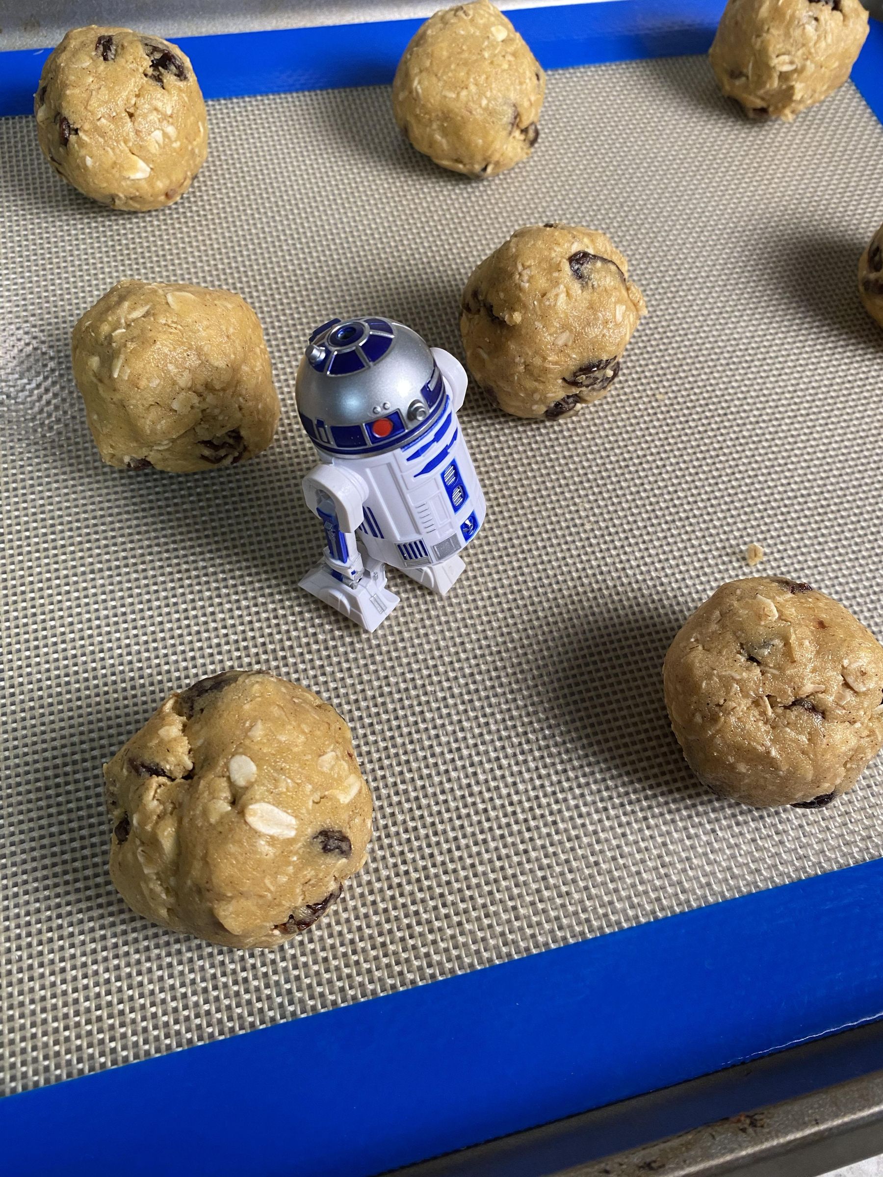 Soft and Chewy Oatmeal Cookie Base : 6 Steps (with Pictures ...