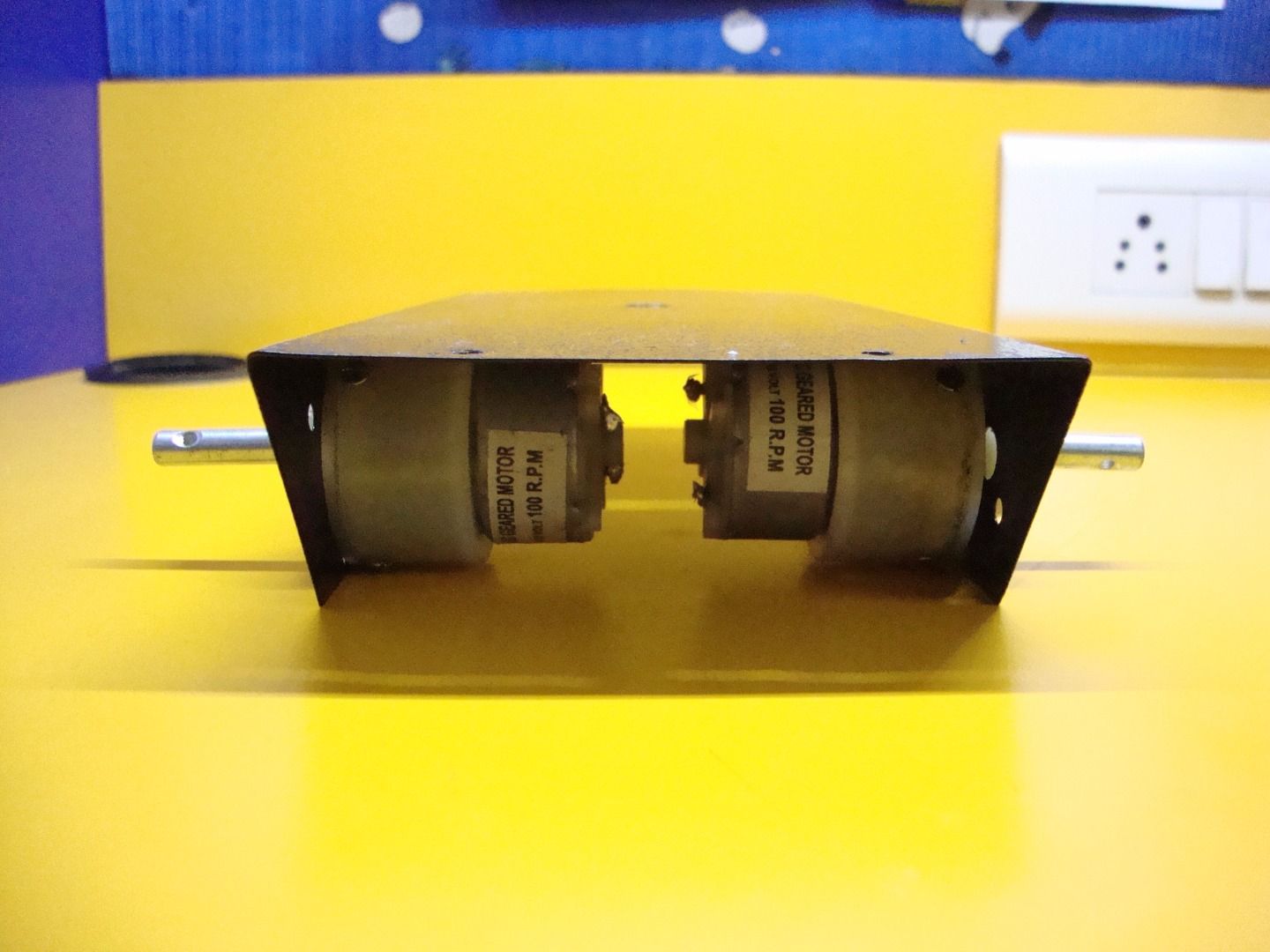 Laptop Controlled Robot V2.0 : 24 Steps (with Pictures) - Instructables