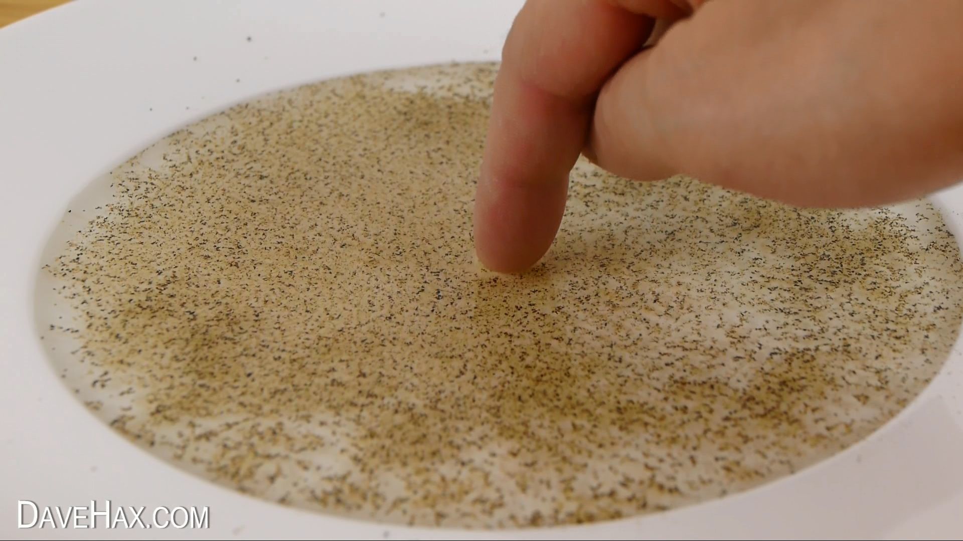 How Dish Soap Works - Water Surface Tension Experiment : 7 Steps (with ...
