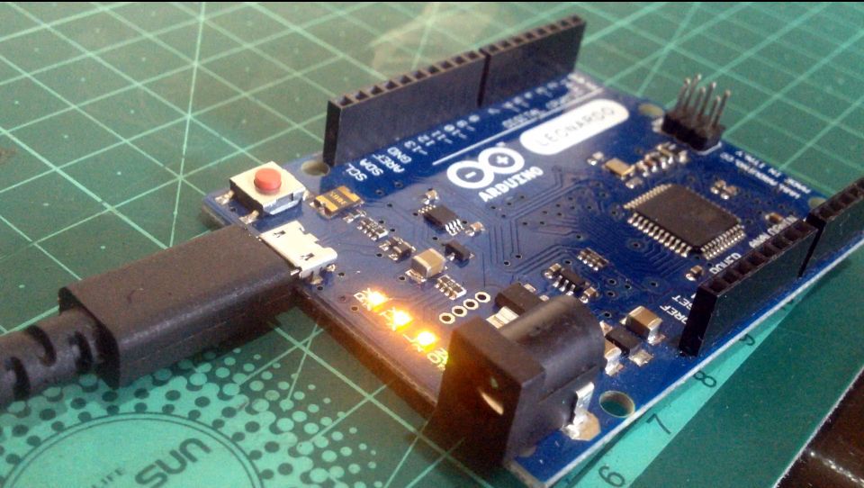 #arduino Controle su computadora con un motor paso a paso | Tecnología ...