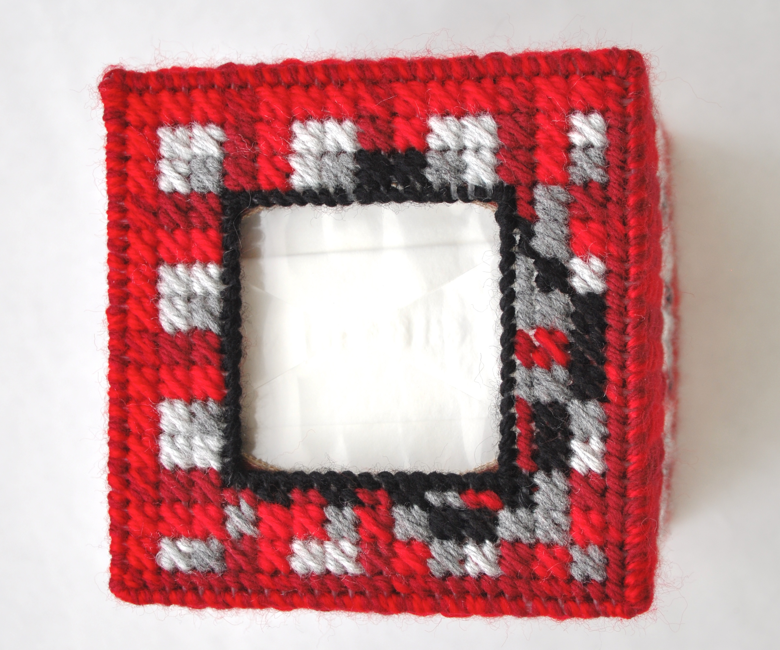 Minecraft TNT Tissue Box Cover : 10 Steps (with Pictures) - Instructables