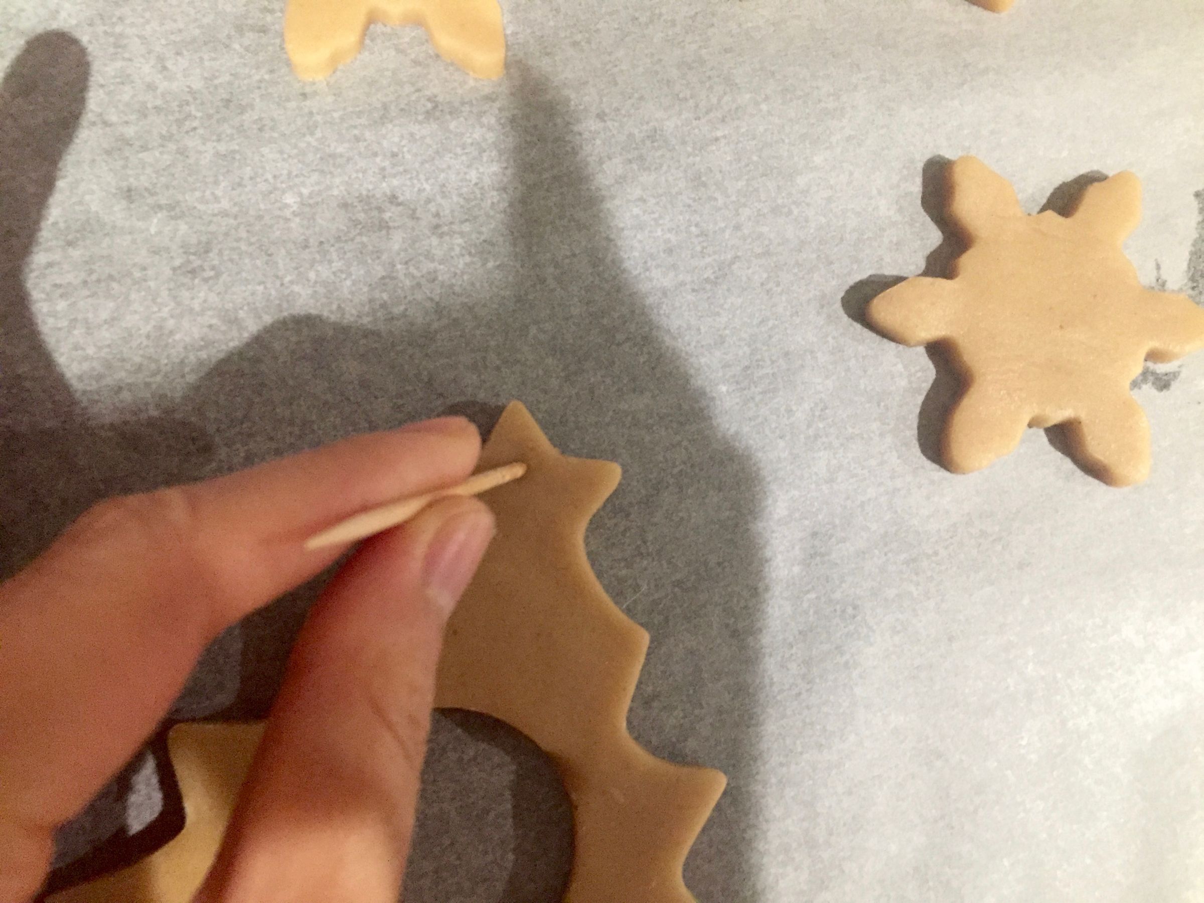 Christmas Gingerbread Stained Glass Cookie : 10 Steps (with Pictures ...